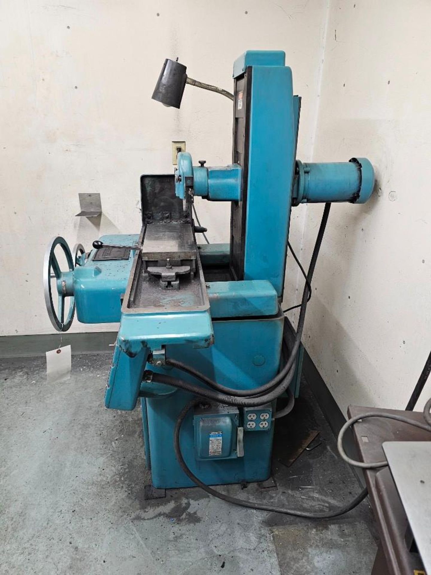 K.O. LEE SURFACE GRINDER, WITH MAGNETIC CHUCK