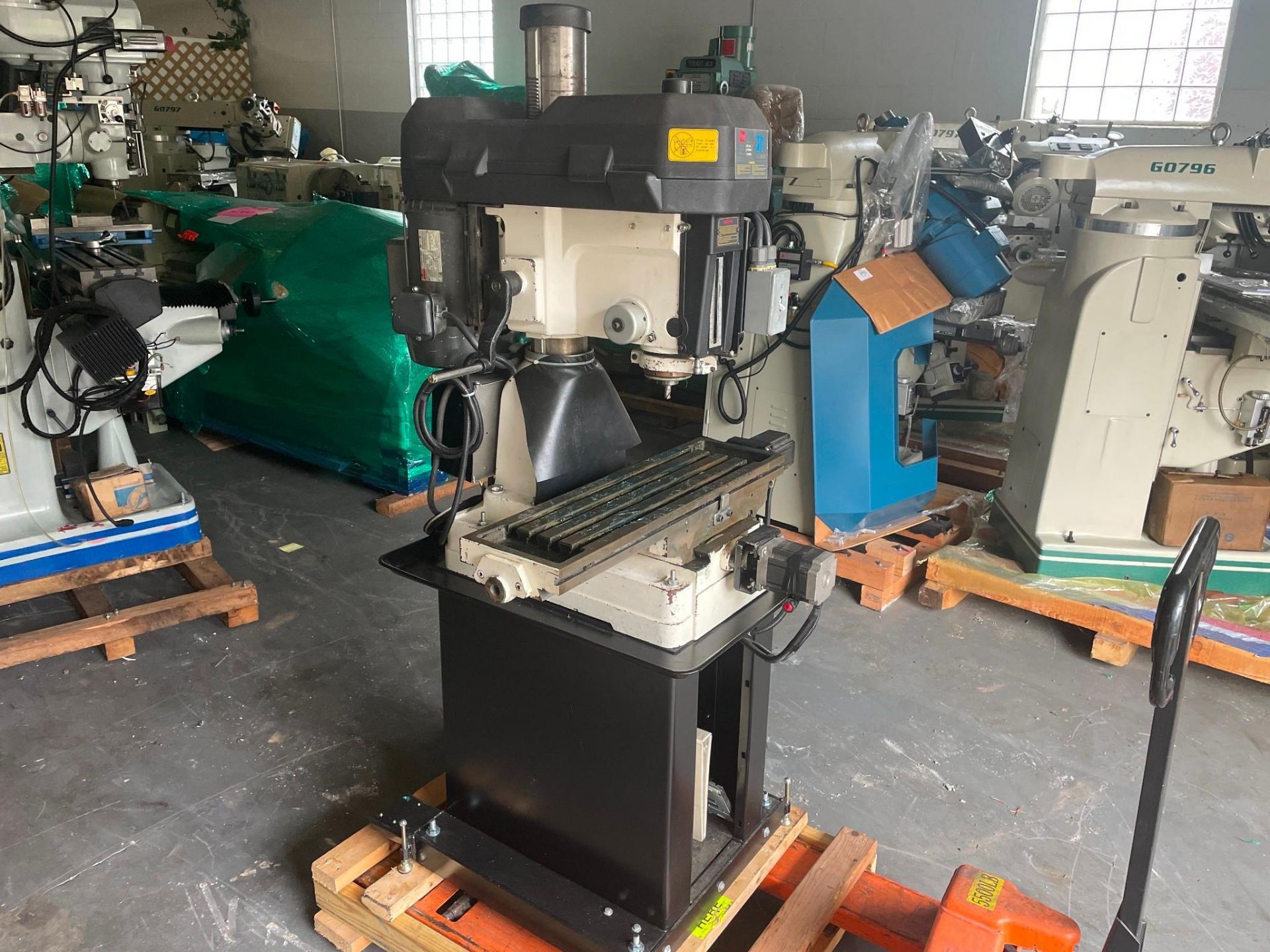 MODEL: RF-31 SERIAL NO: 430408 DATE: 02/2004 MACHINE WEIGHT: 270KGS All ...