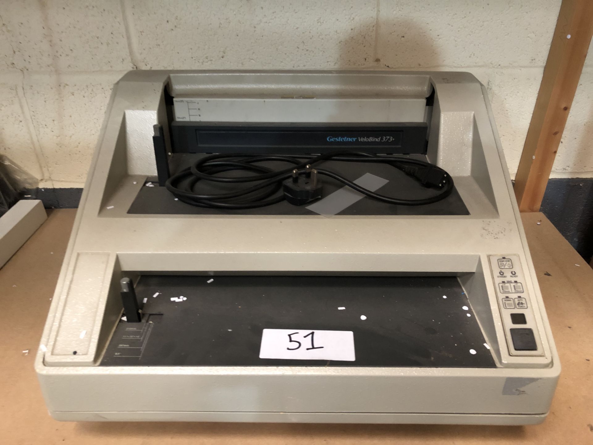 Gestetner Velobind 373+ Strip Binding Machine
