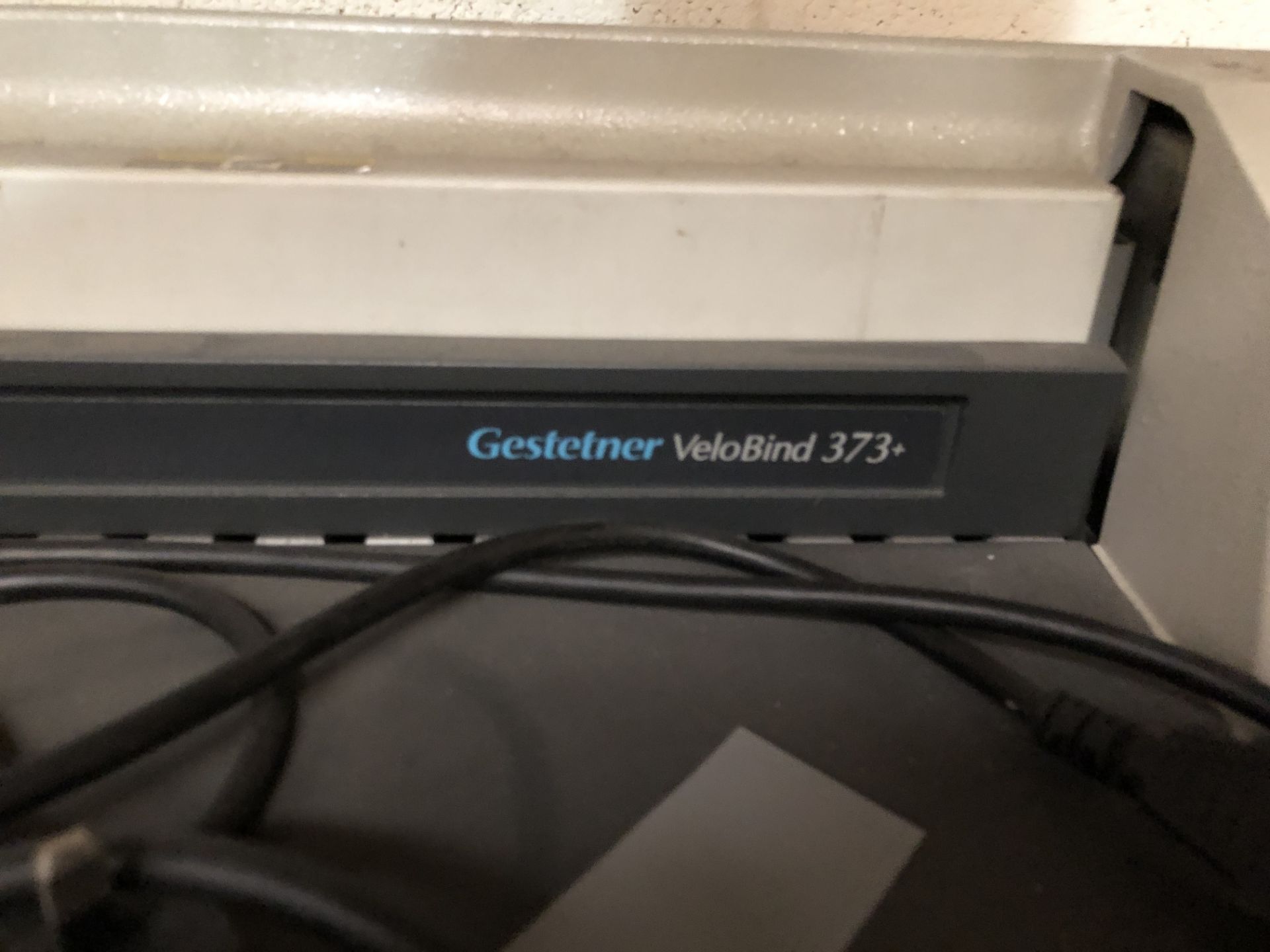Gestetner Velobind 373+ Strip Binding Machine