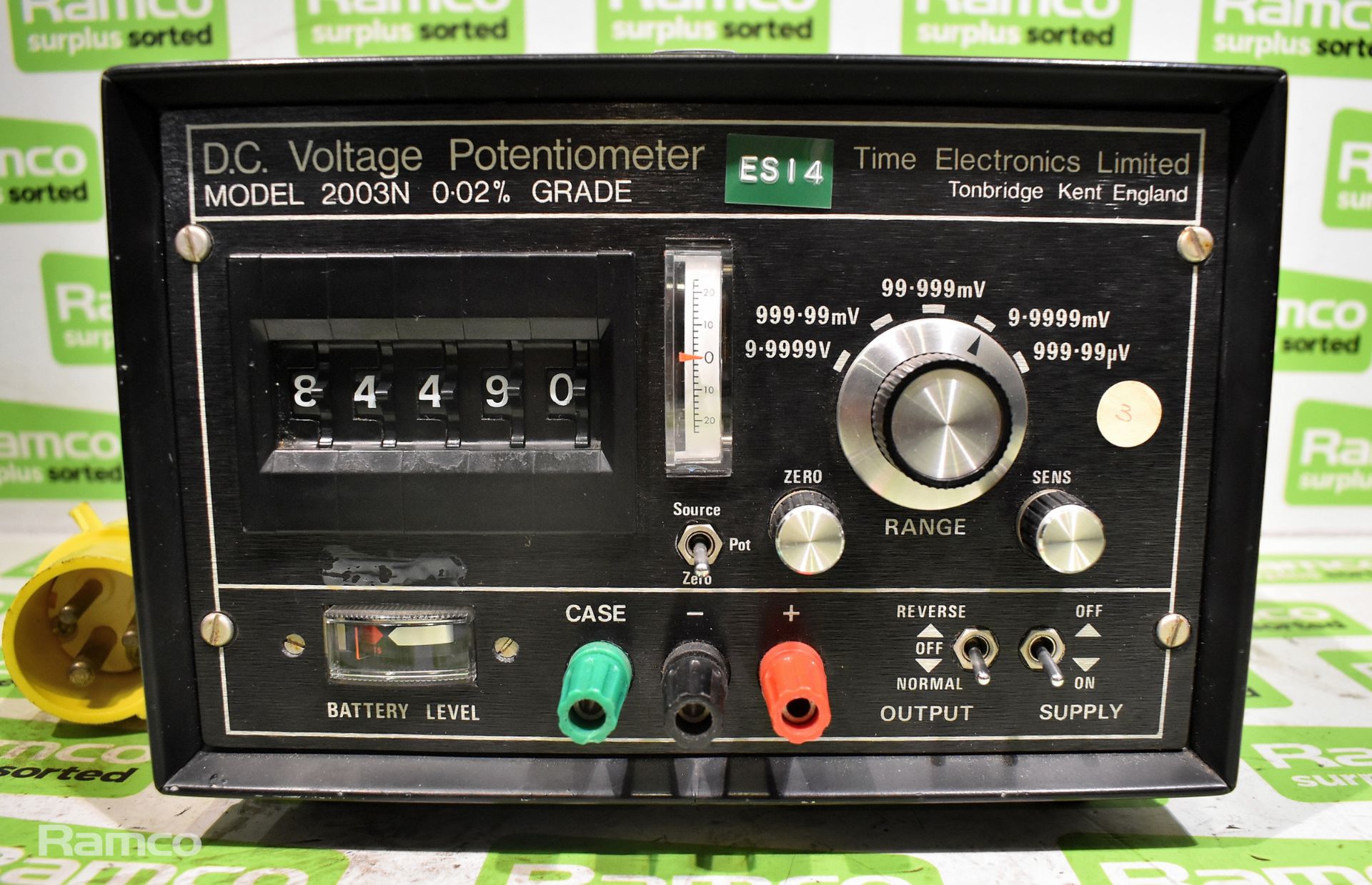 Time Electronics Ltd Model 2003N DC voltage potentiometer