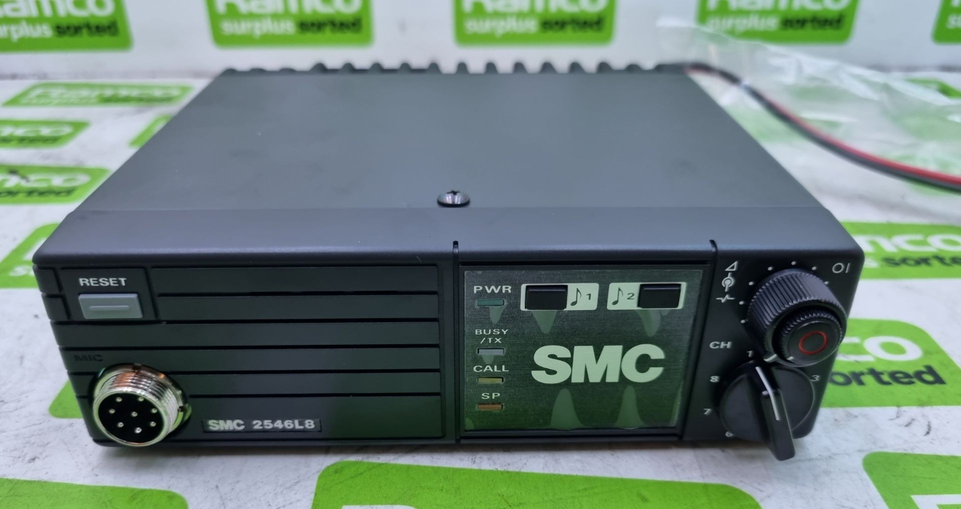 2x Yaesu SMC 2546L8 UHF Radios