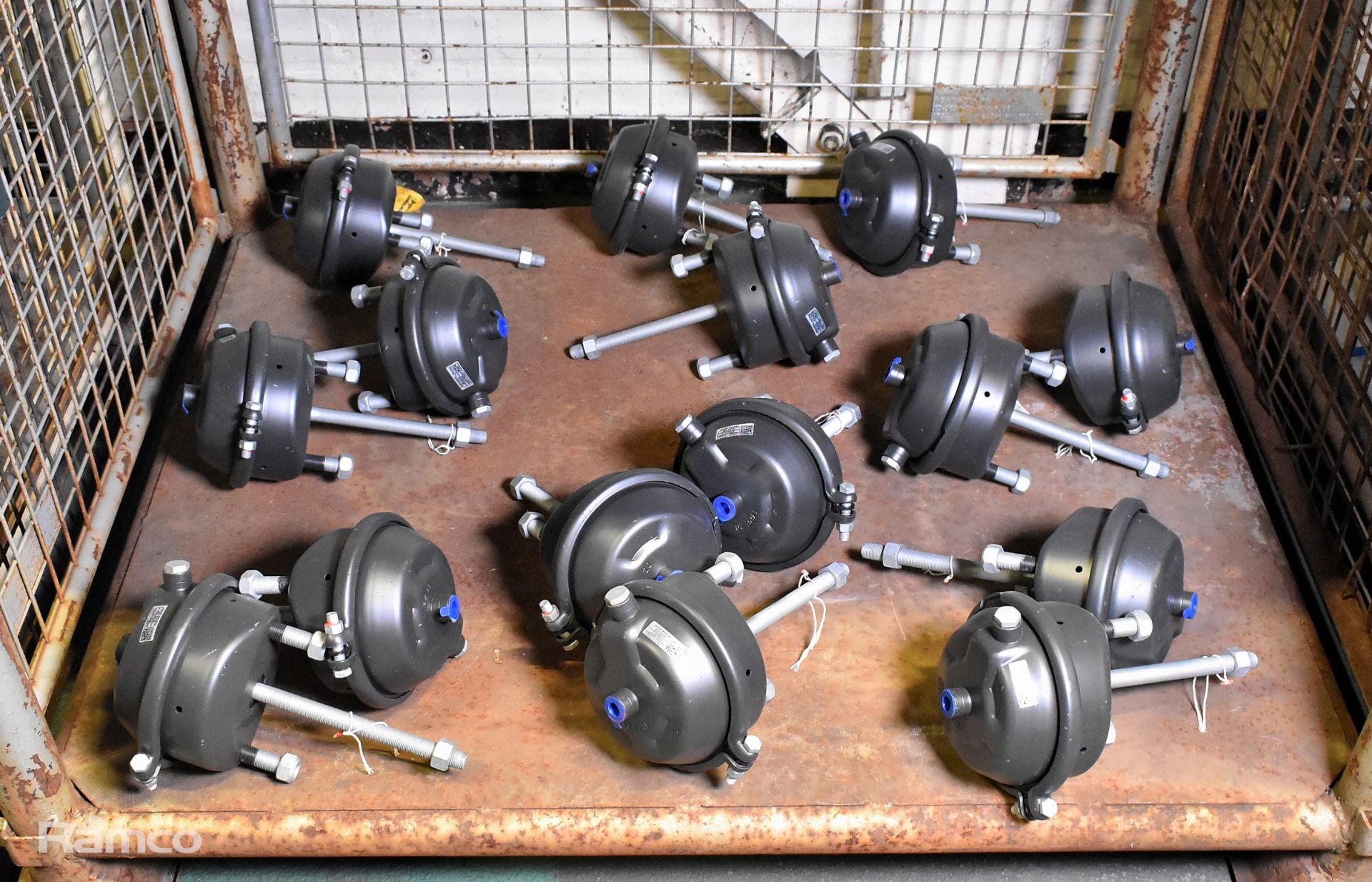 15x Knorr Bremse BX3419 T20 brake chambers