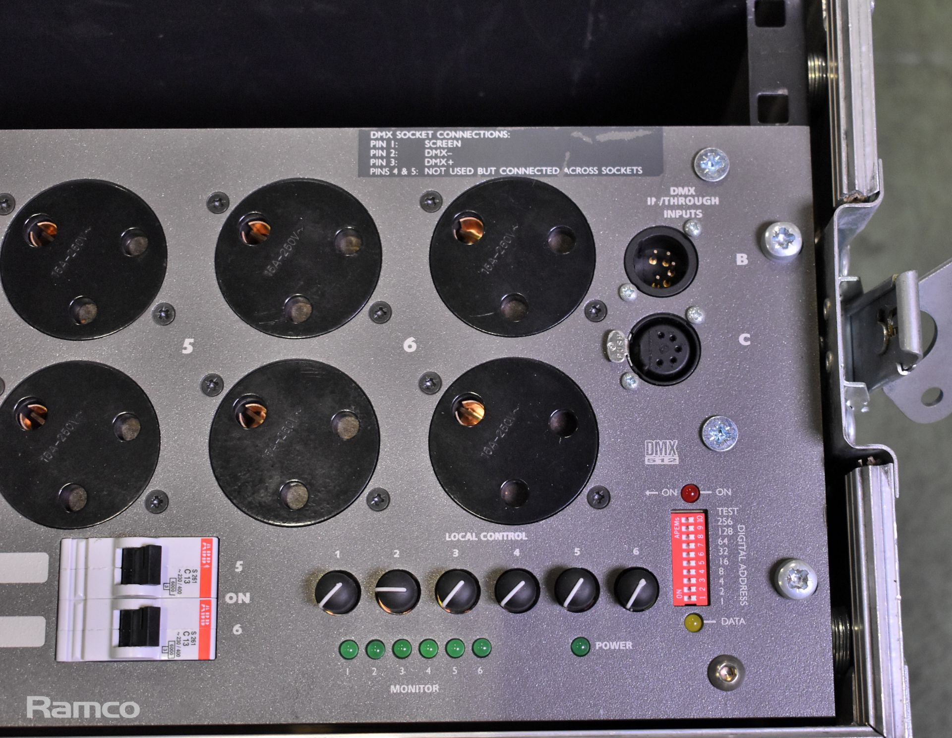 Anytronics D610CB series194 6-channel dimmer rack in flightcase - 52 x ...