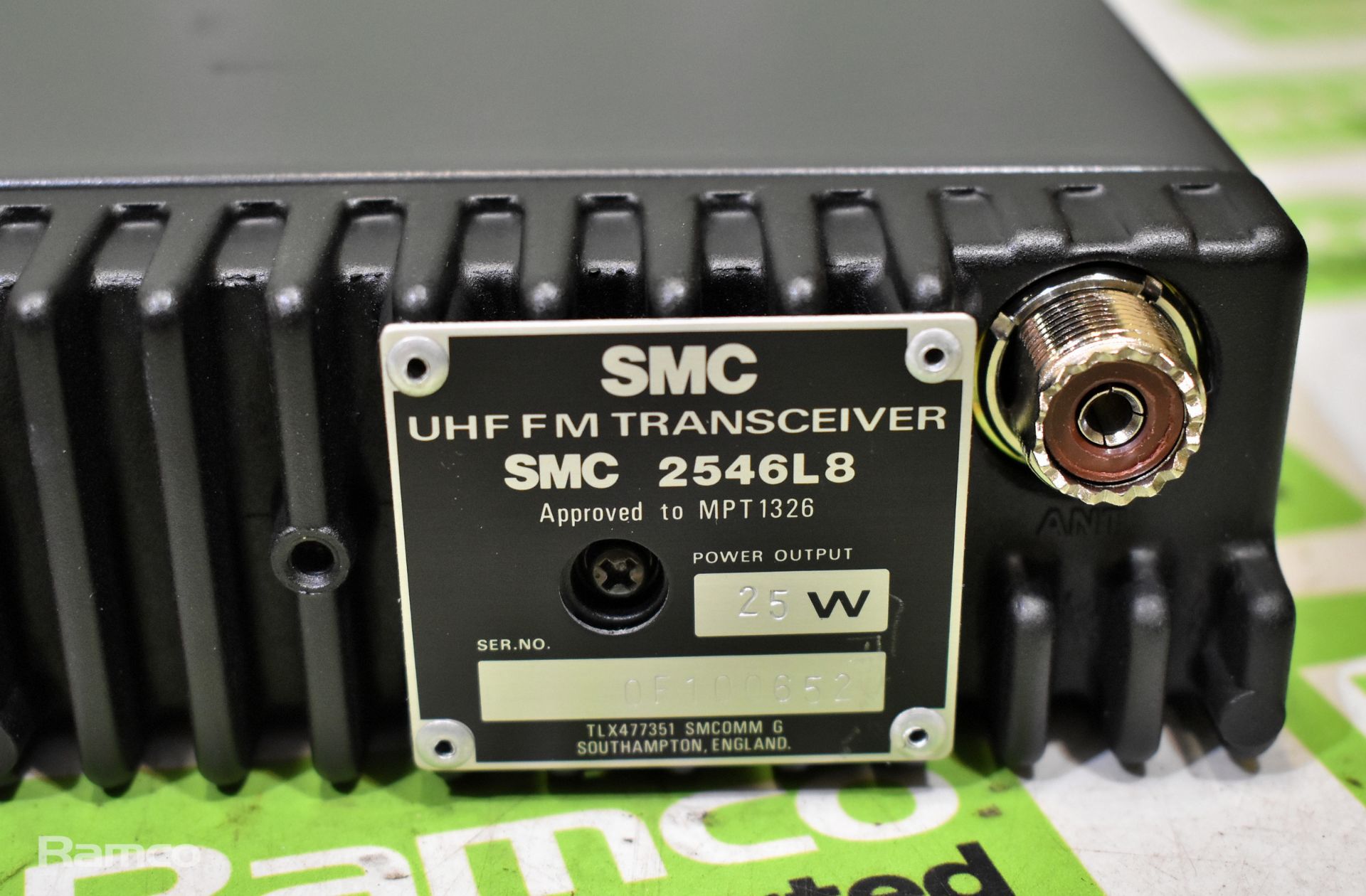4x SMC 2546L8 UHF FM transceiver radios - boxed with power cable and ...