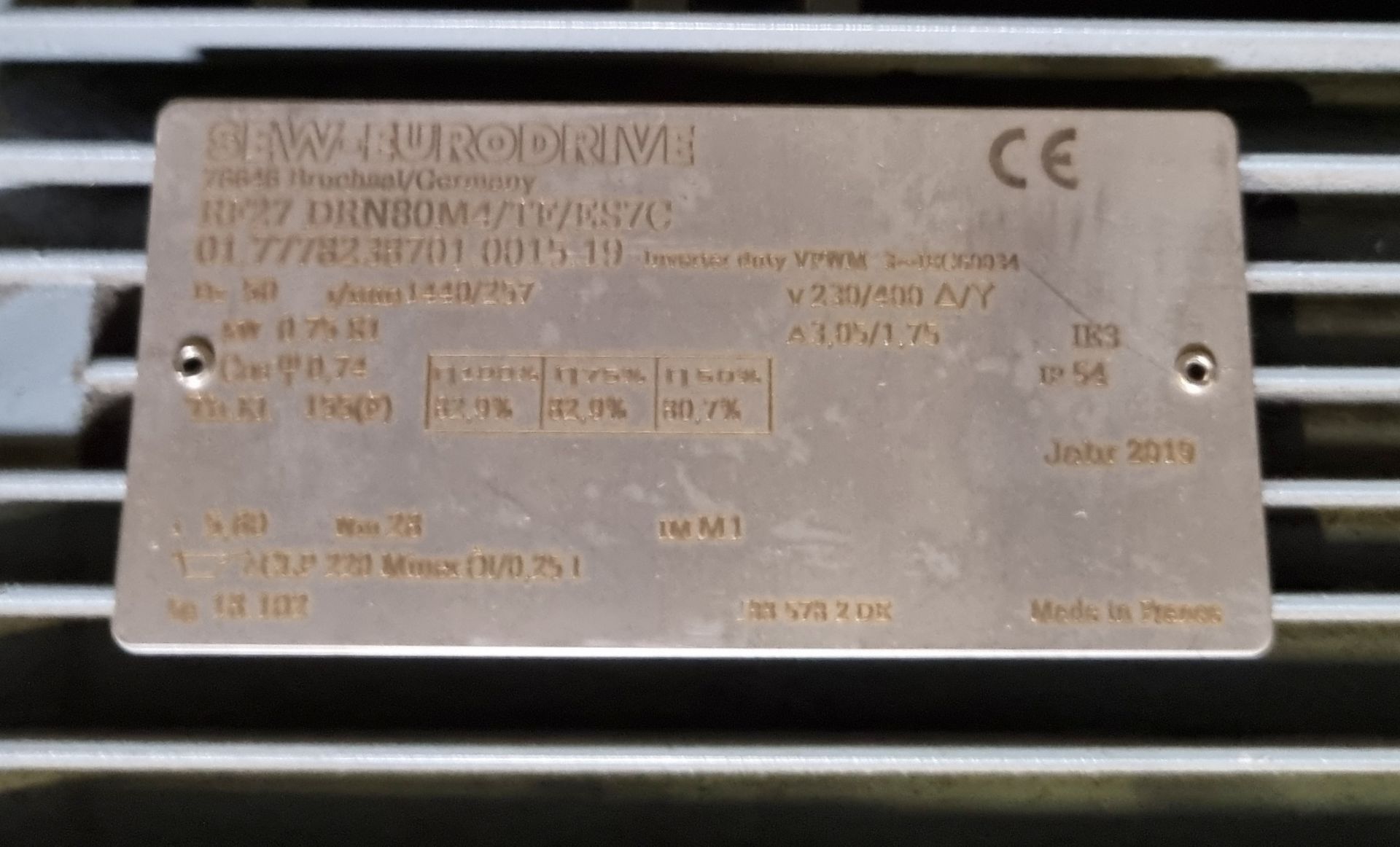 SEW-EURODRIVE RF27 DRN80M4/TF/ES7C electric motor with worm drive ...