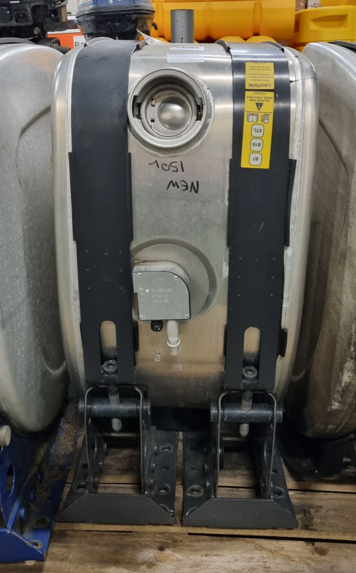 Volvo / Renault diesel tank - 150 litre
