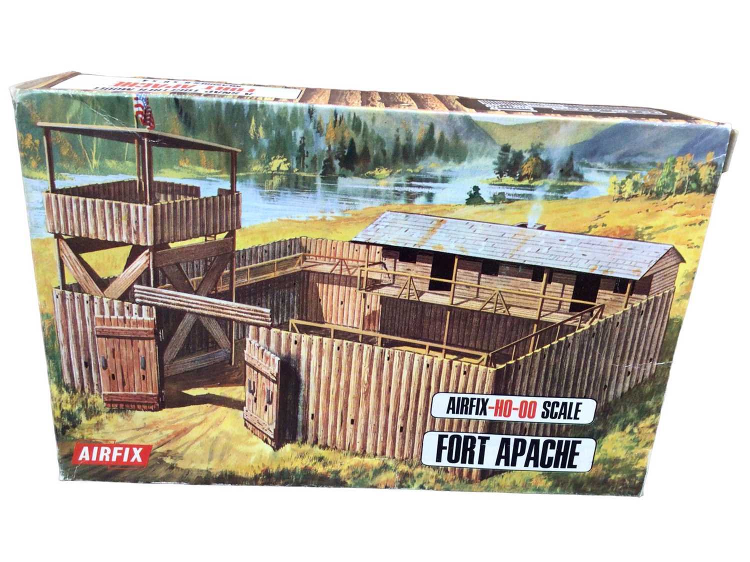 Airfix HO OO scale Snap Together Apache Fort, plus US Cavalry ...