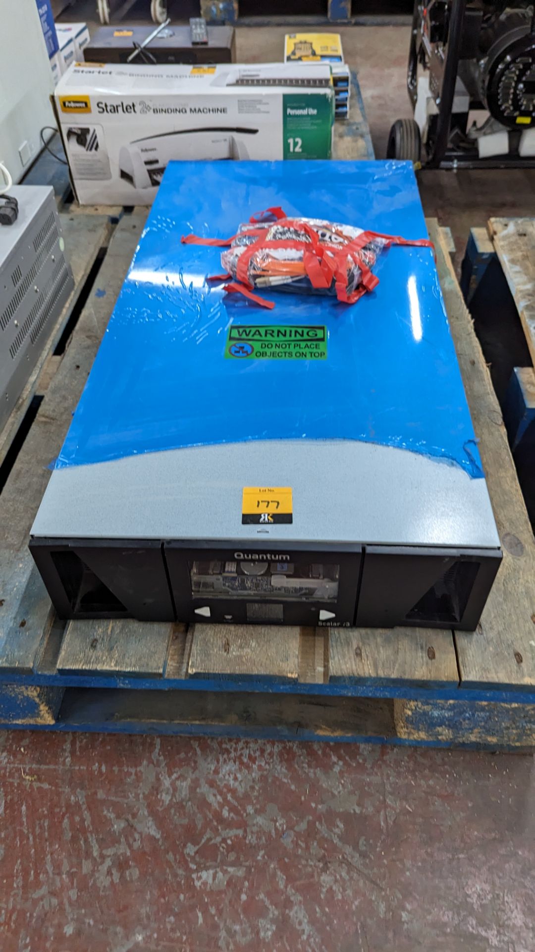 Quantum scaler I3 LTO7 25 tape library with 1 x LTO7 IBM tape drive ...