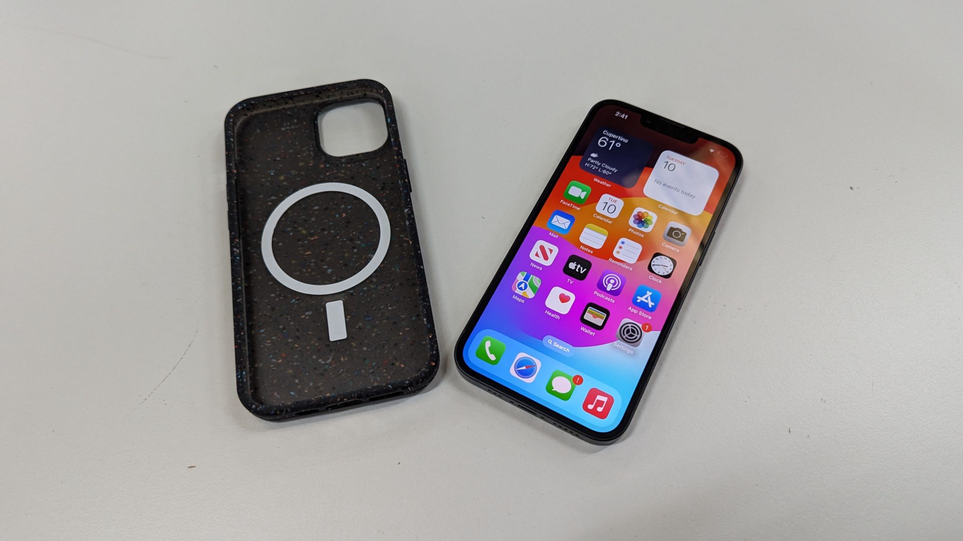 Apple iPhone 13, midnight, 128GB, model A2633 (MLPF3B/A). This lot ...
