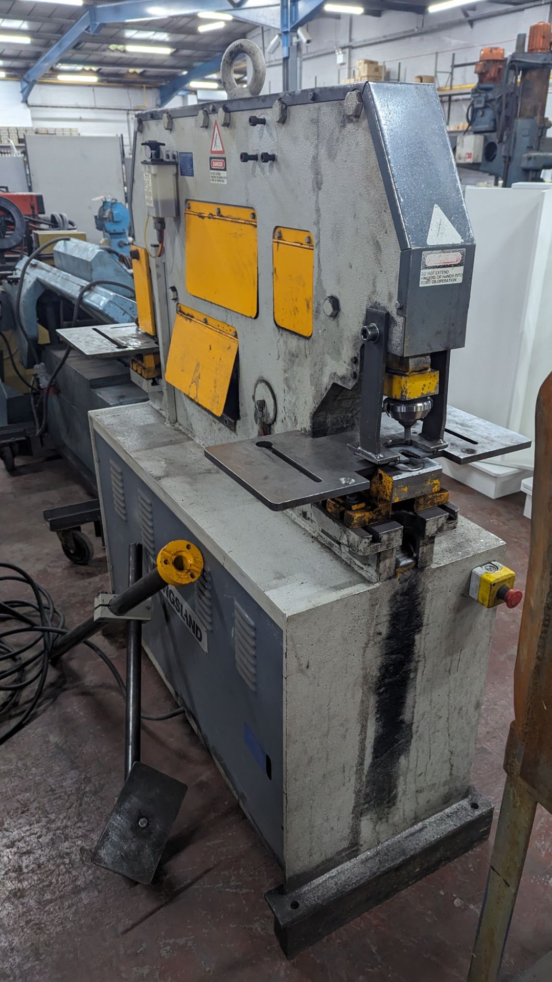 Kingsland Compact 60 hydraulic metalworker for punching, shearing ...