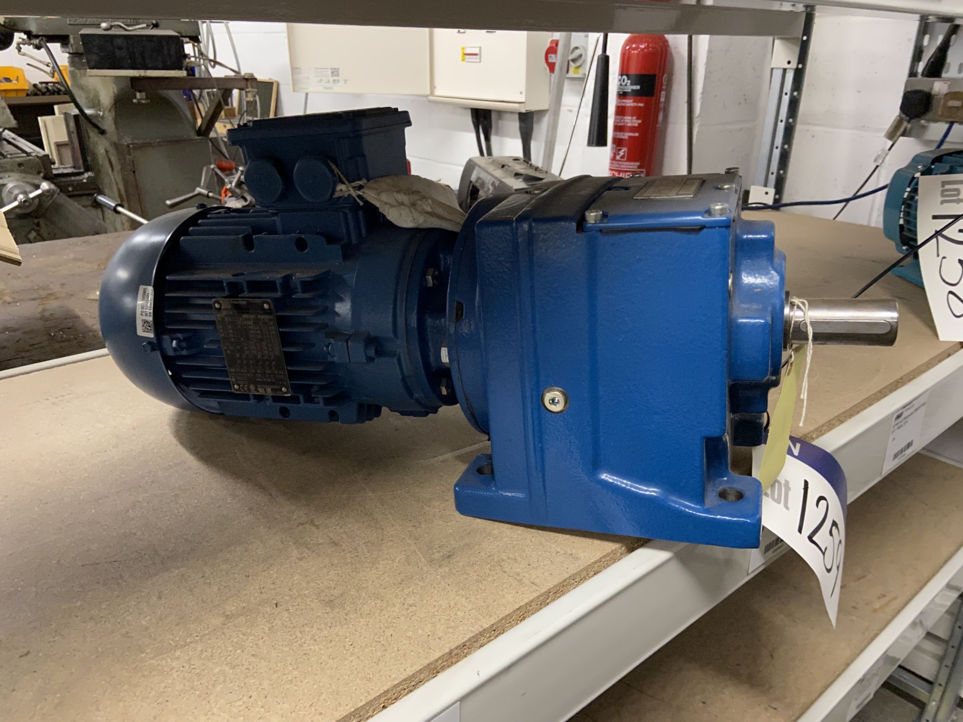 Radicon Gearbox, with fitted WEG electric motorPlease read the ...