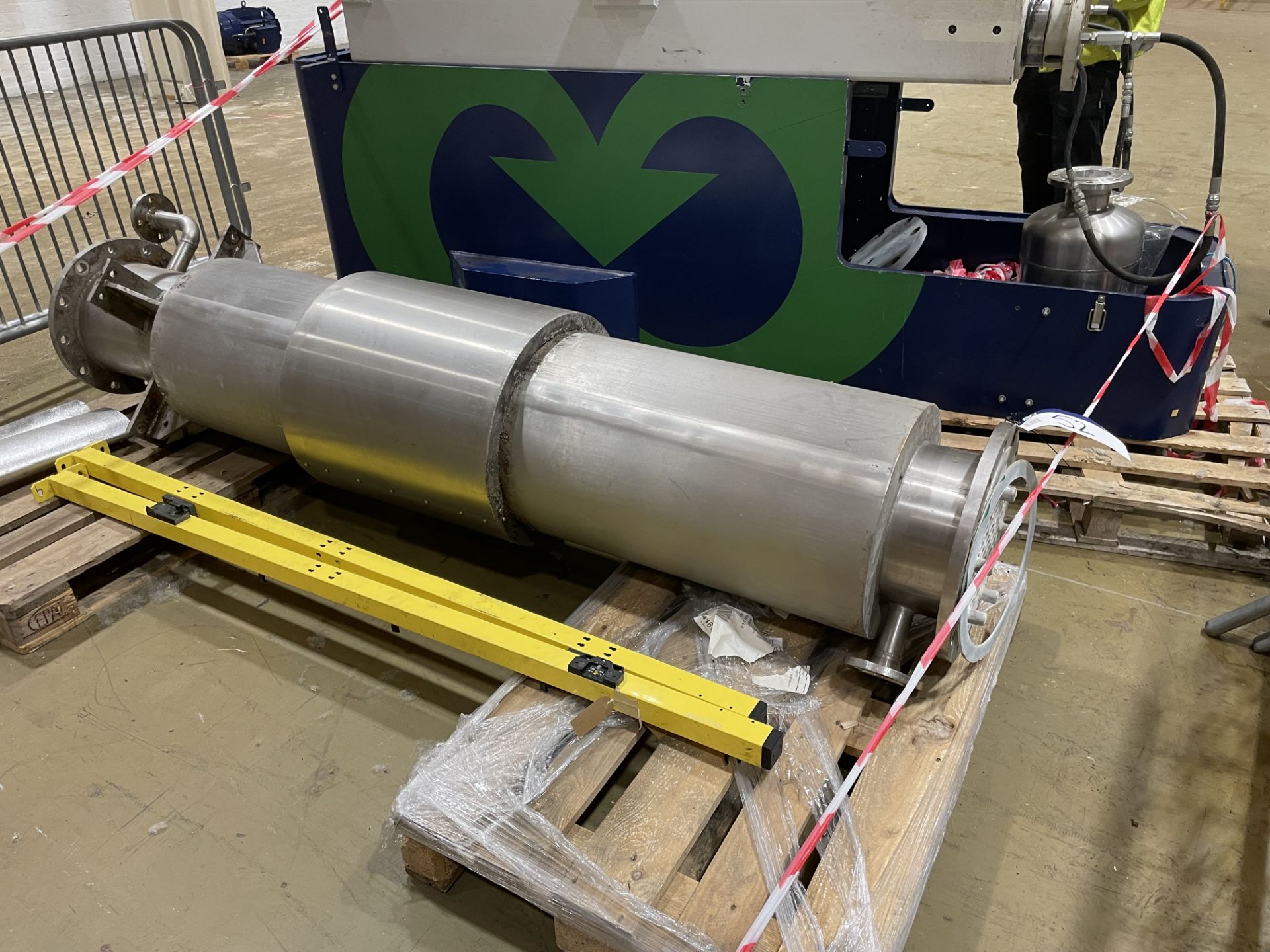 Fillworth STAINLESS STEEL DN300 VOC DISTILLATE CONDENSER HXE, serial no ...