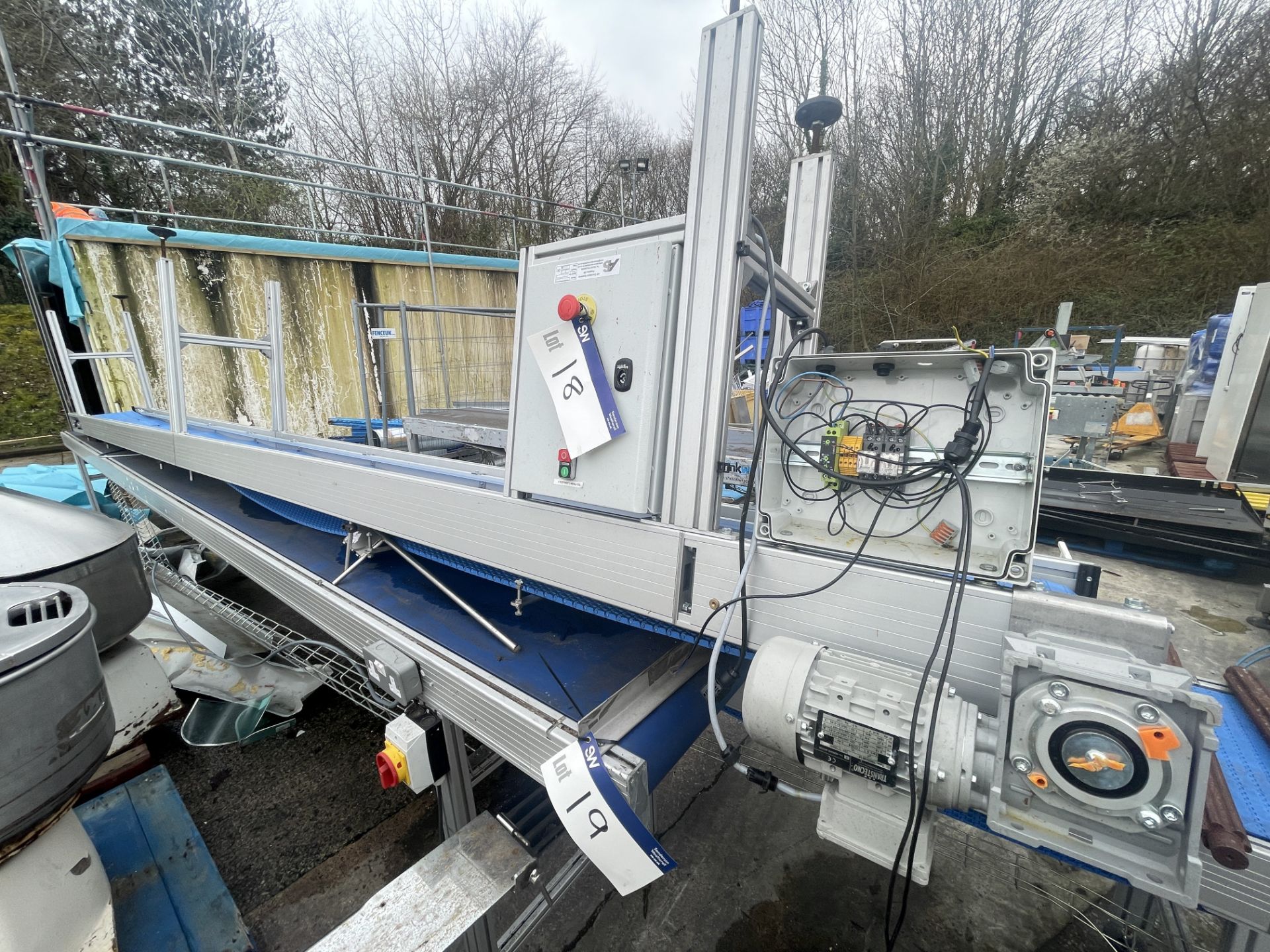 AS Conveyor Systems Plastic Track Conveyor, approx. 300mm wide on belt ...