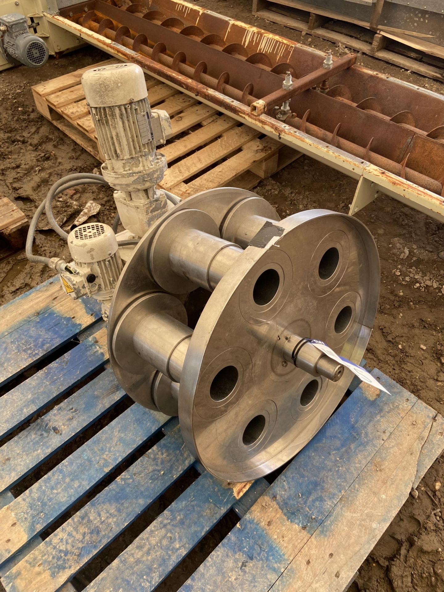 Stainless Steel Rotary Volumetric Dispenser, with geared electric motor ...