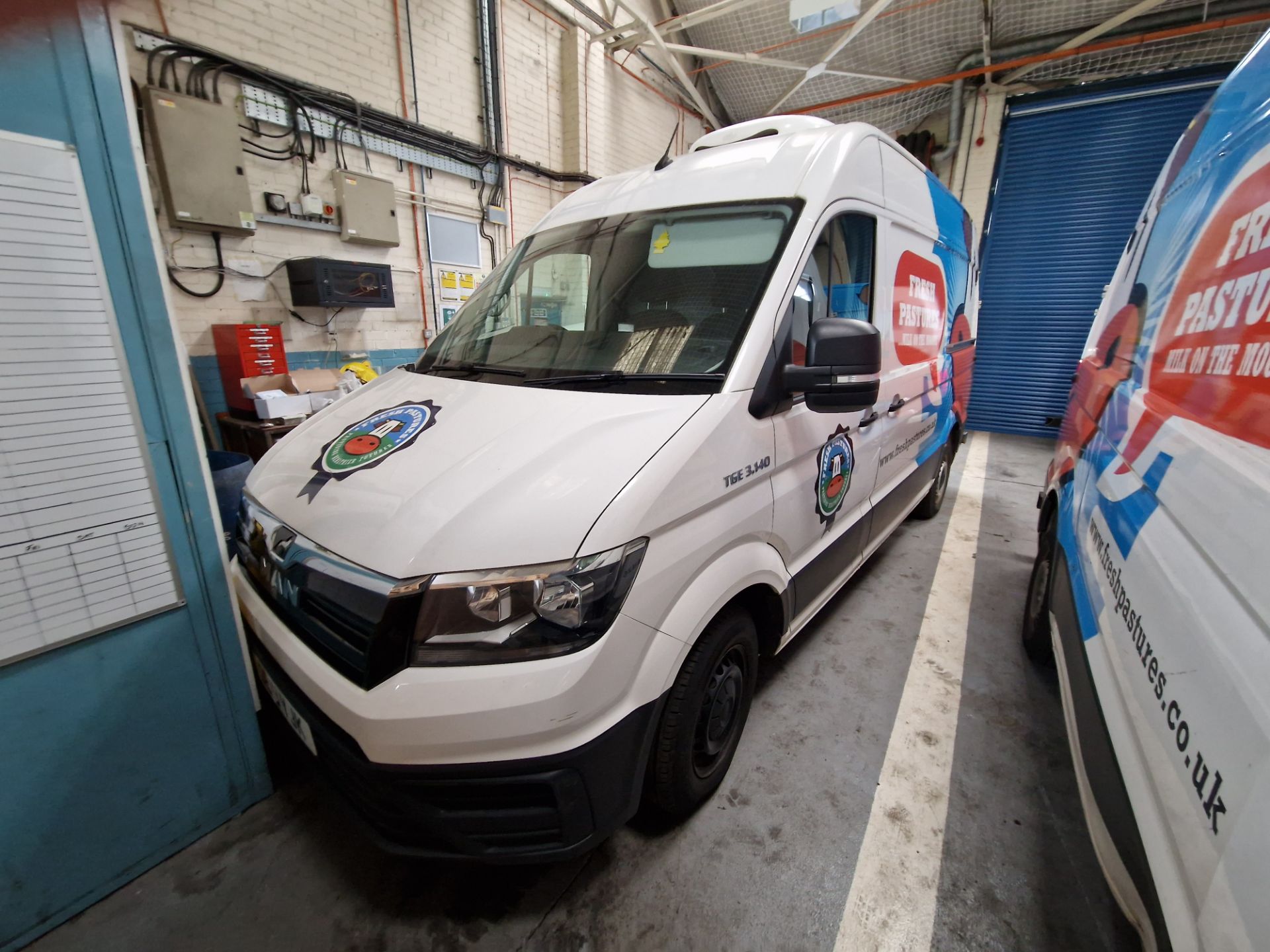 MAN TGE 3.140 Manual MWB High Roof Diesel Refrigerated Van (with GAH ...