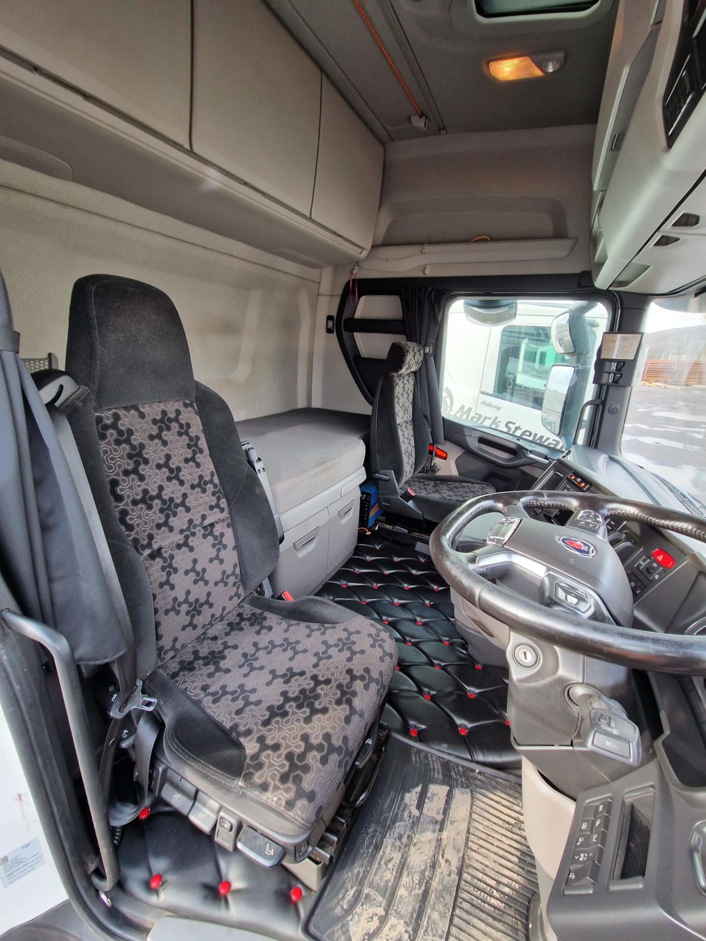 Scania S450 Next Generation 44T 6x2 Tractor Unit with Fridge Freezer ...
