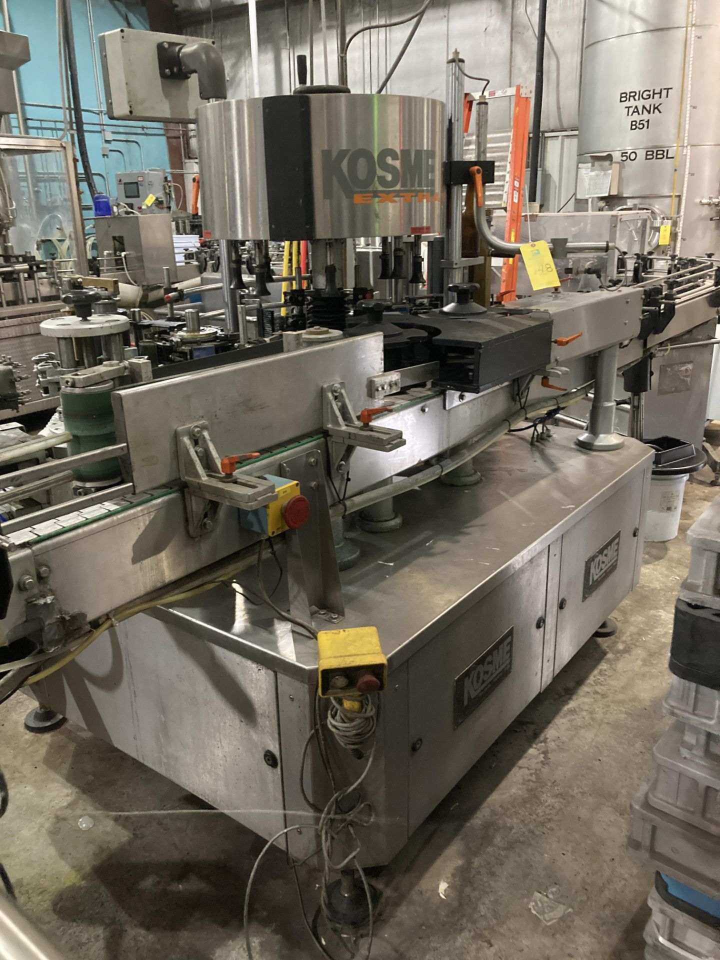 Kosme labeler, model EXTRA,FIX 8TS2E3, year 1998, 220 vac Rigging and ...