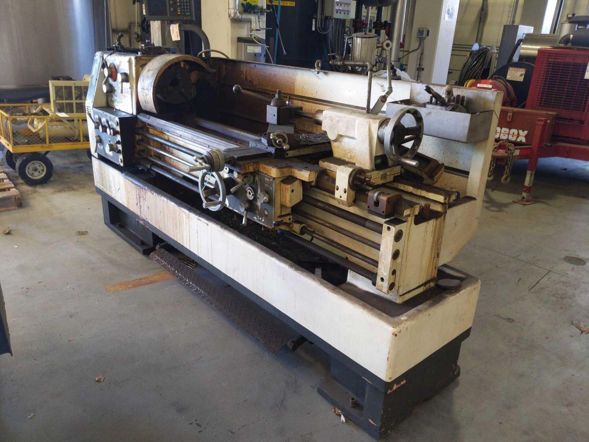 Used Vectrax 1660 Lathe with: Model - DY-410X1500G Manufactured in 2003 ...