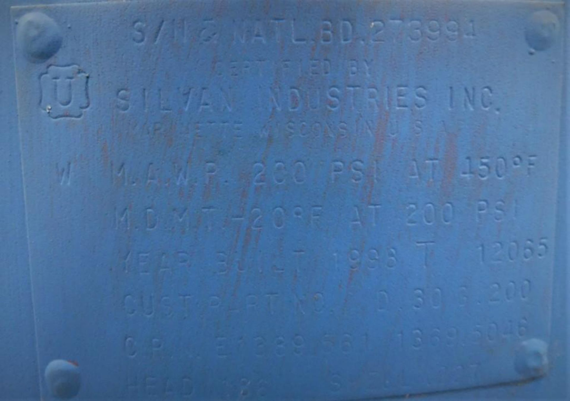 Used Silvan Vertical Compressed Air Surge Tank 200 PSI with: MAWP: 200 ...