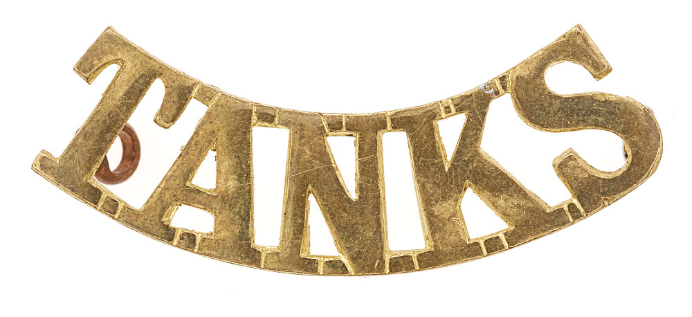 TANKS WWI Tank Corps shoulder title. Good scarce curved die-cast brass ...