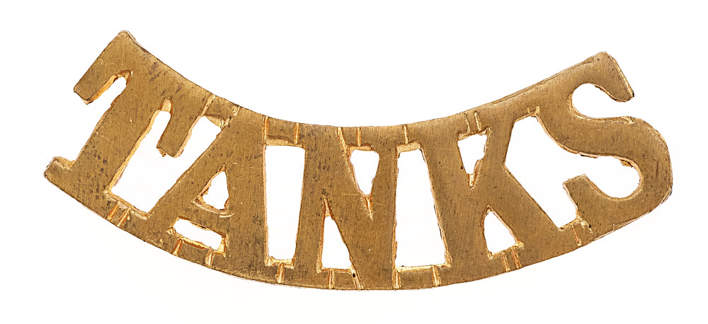 TANKS WWI Tank Corps shoulder title. Good scarce curved die-cast brass ...