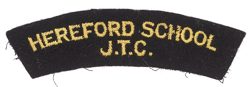 Badge. HEREFORD SCHOOL / JTC cloth shoulder title circa 1940-48. Good ...