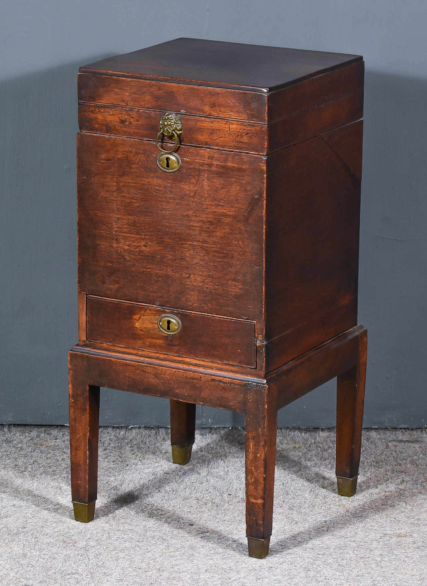 A Late Georgian Mahogany Square Cellarette, the four division interior ...