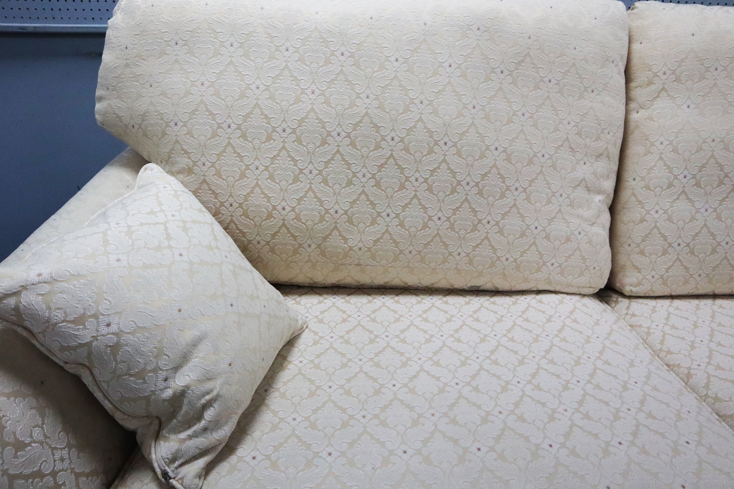 BRIDGECRAFT, GOOD QUALITY THREE PIECE LOUNGE SUITE, upholstered in ...