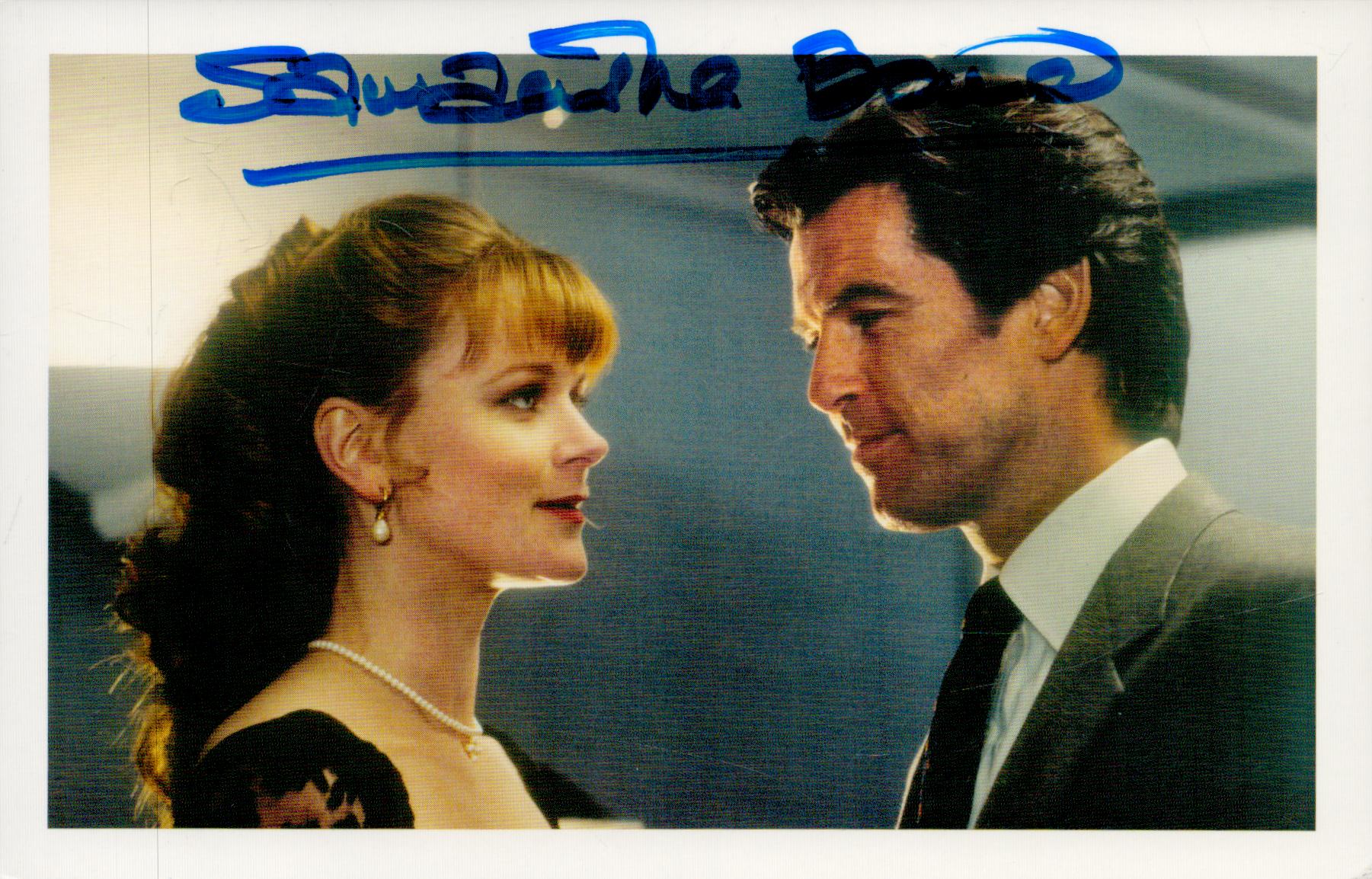 Samantha Bond signed 6x4 inch James Bond Goldeneye colour post card ...