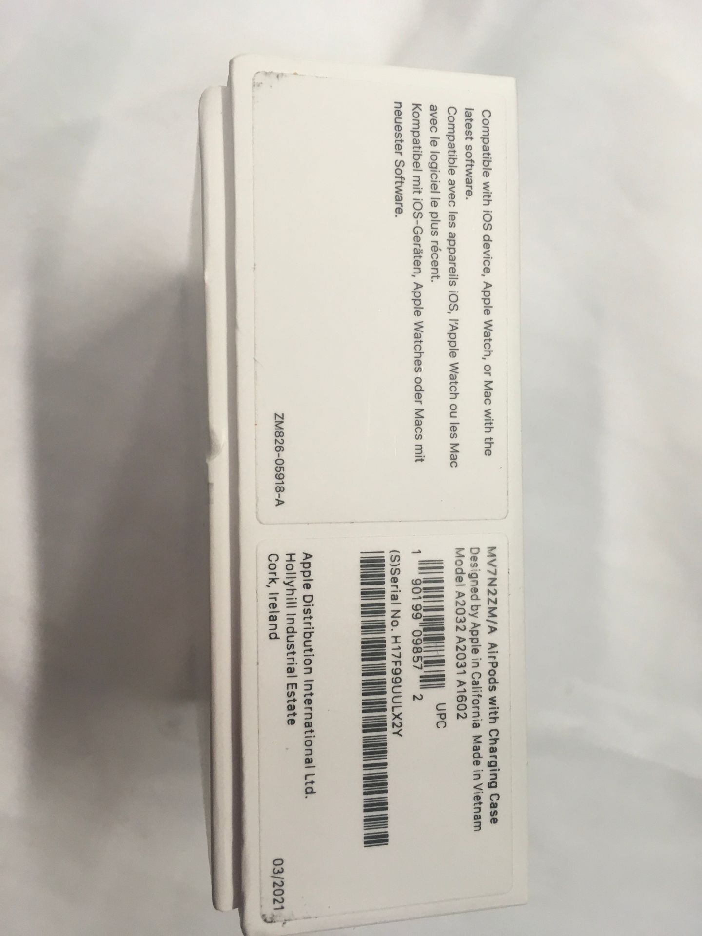 Apple Airpods in box T/w AirPod accessories and box (7,6)