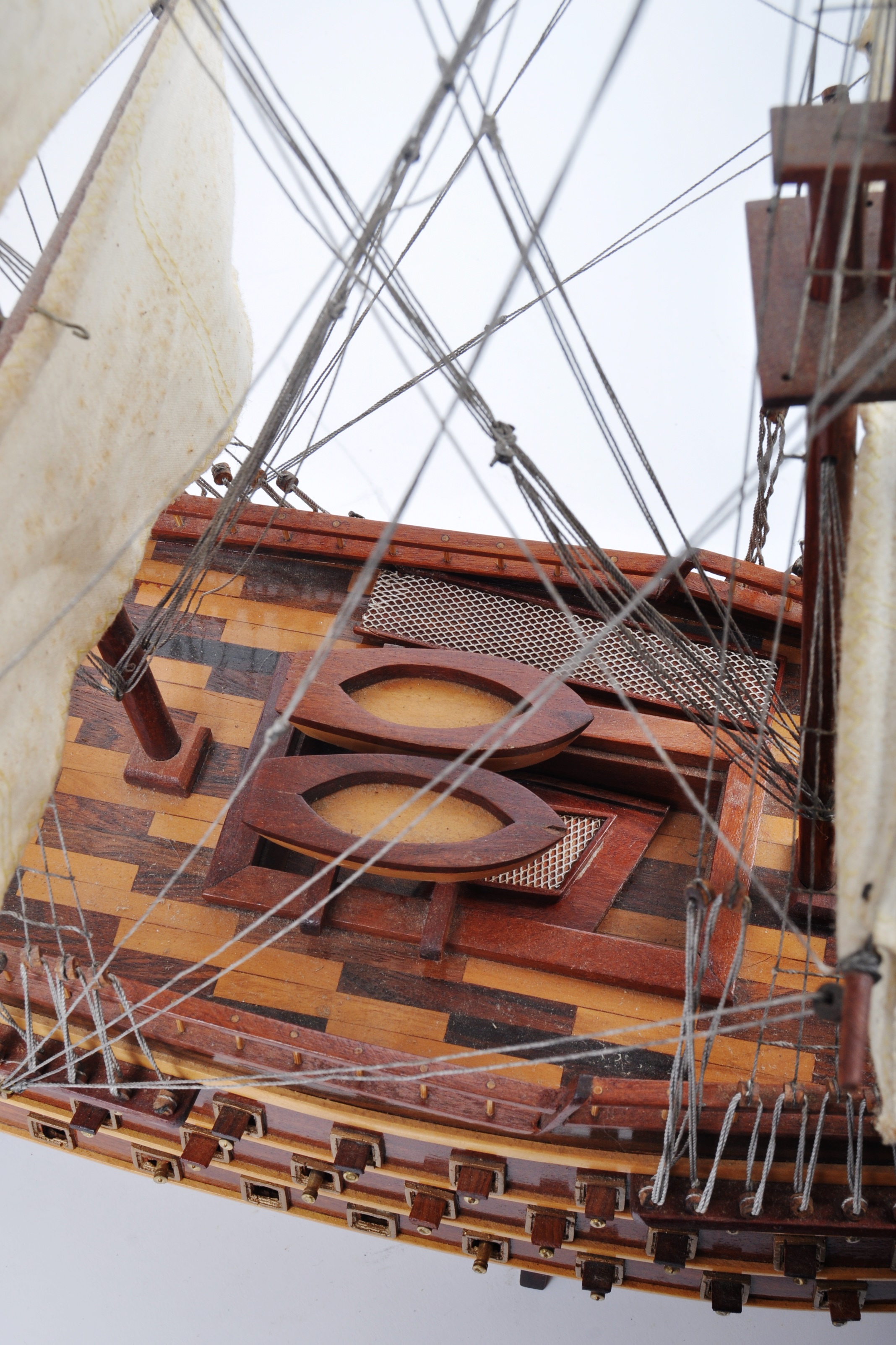 EARLY 20TH CENTURY HAND BUILT MODEL OF HMS VICTORY GALLEON - auctions ...