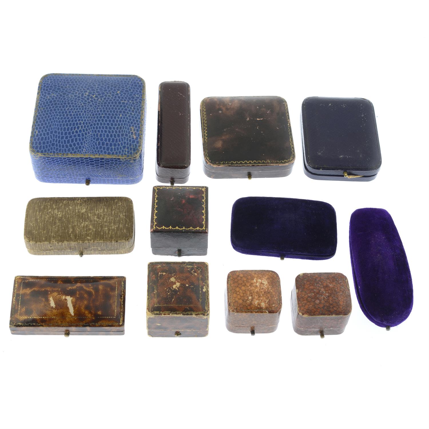 Twelve assorted vintage and antique jewellery boxes.Total weight 359 ...
