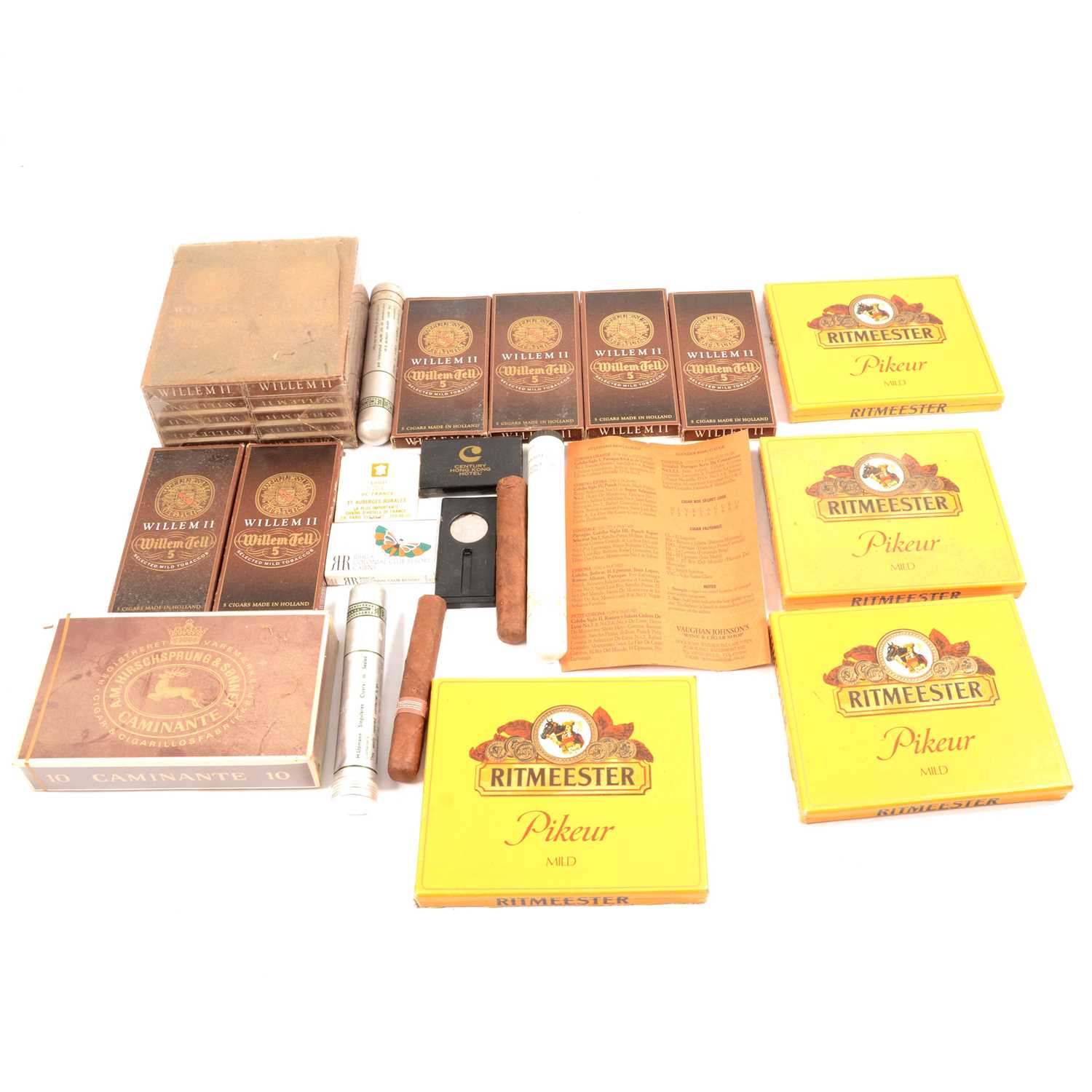 A box containing Cuban and European cigars, including Willem II ...