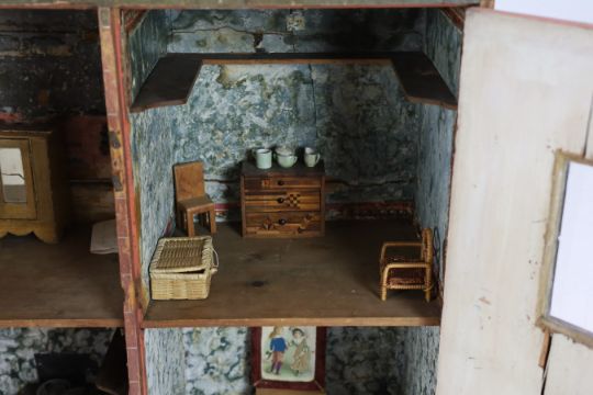 'Wingate House': An English cupboard house, early 19th century ...