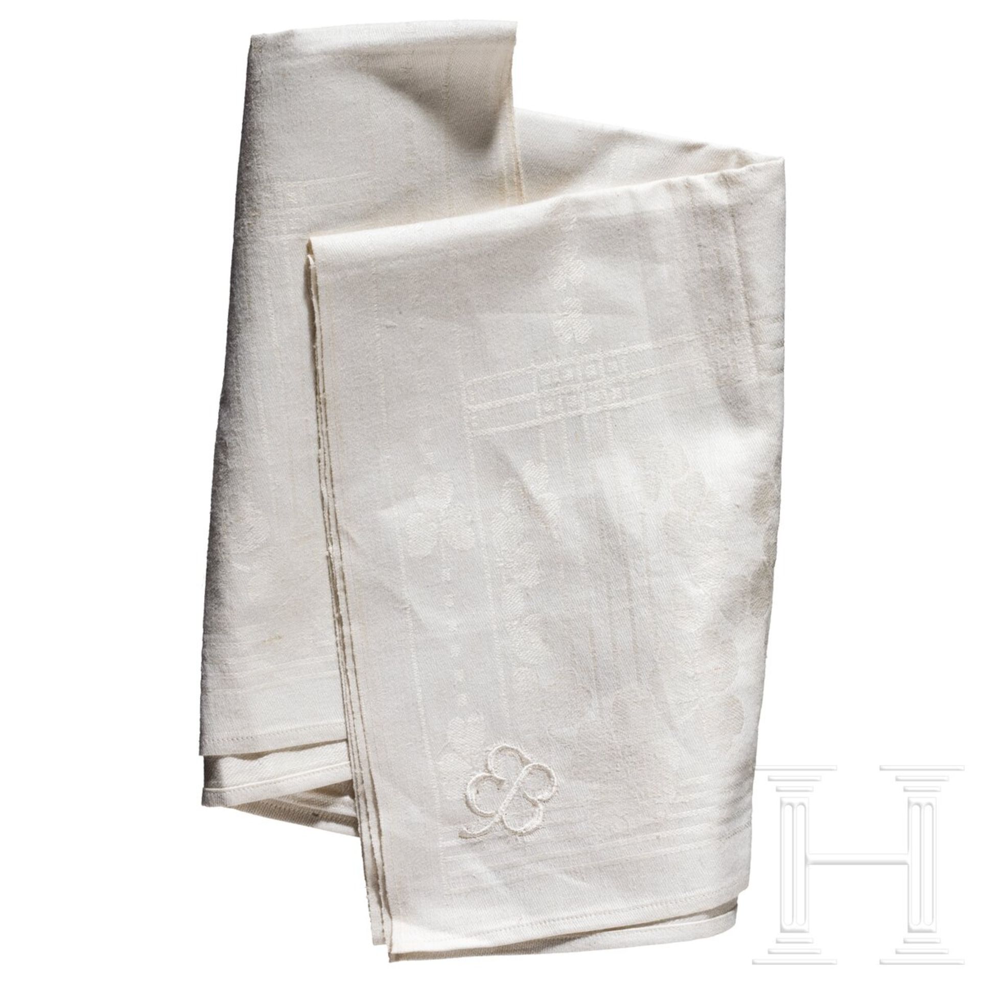 Eva Braun - Leinendamast-Handtuch mit Kleeblattdekor Heller ...