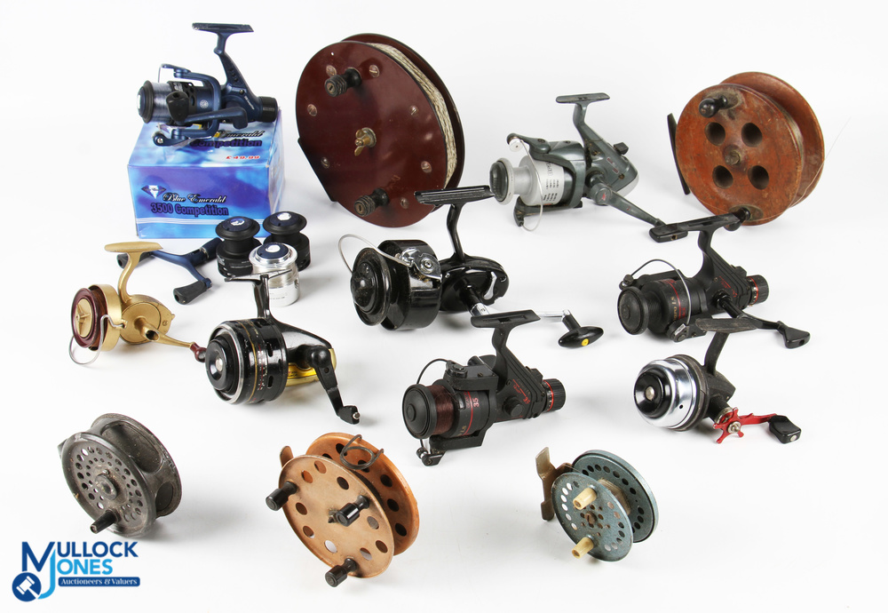 13x Assorted Fixed Spool and Other Reels - including Intrepid, Abu 507 ...