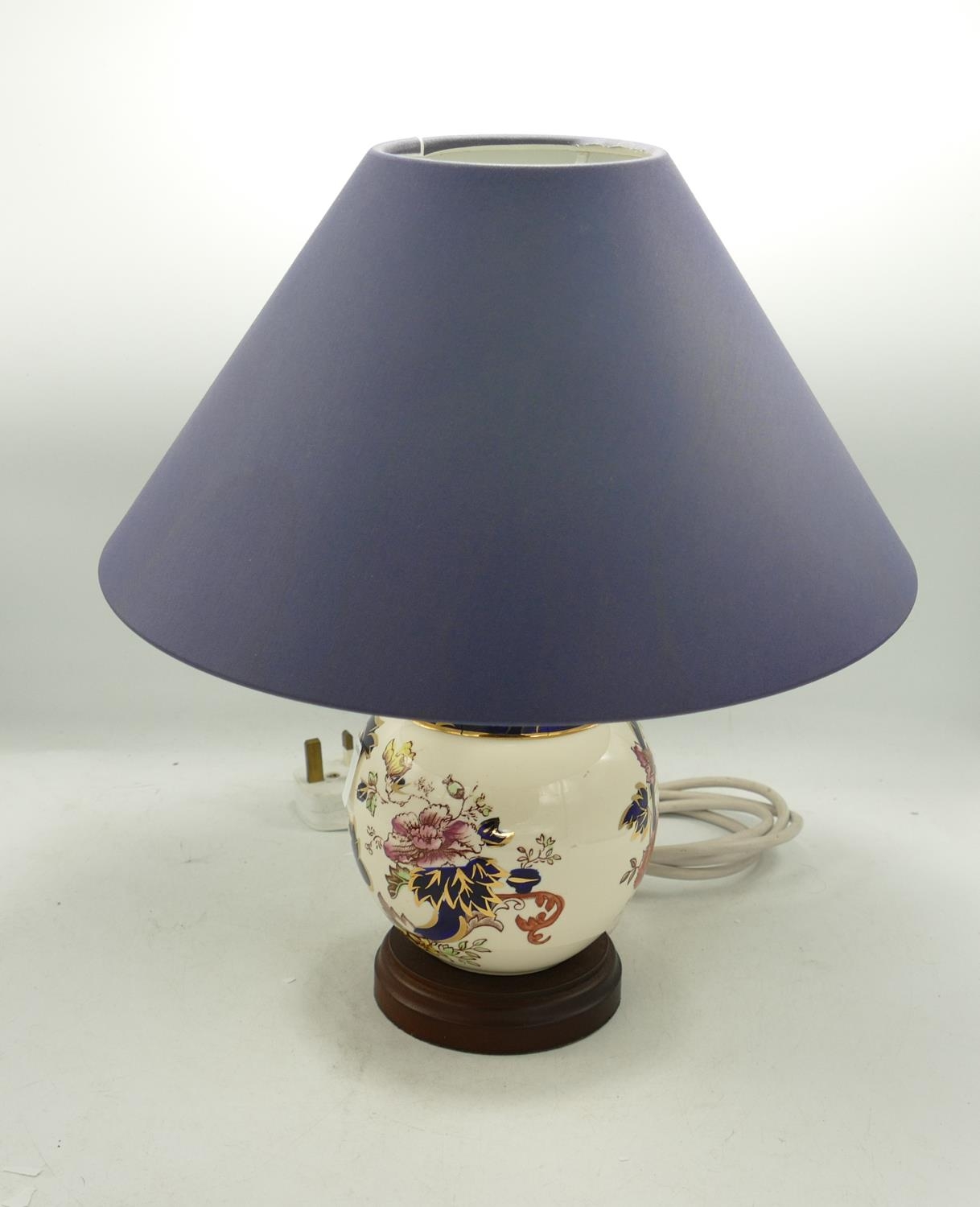 Masons Blue Mandalay patterned small lamp base, height with shade 32cm