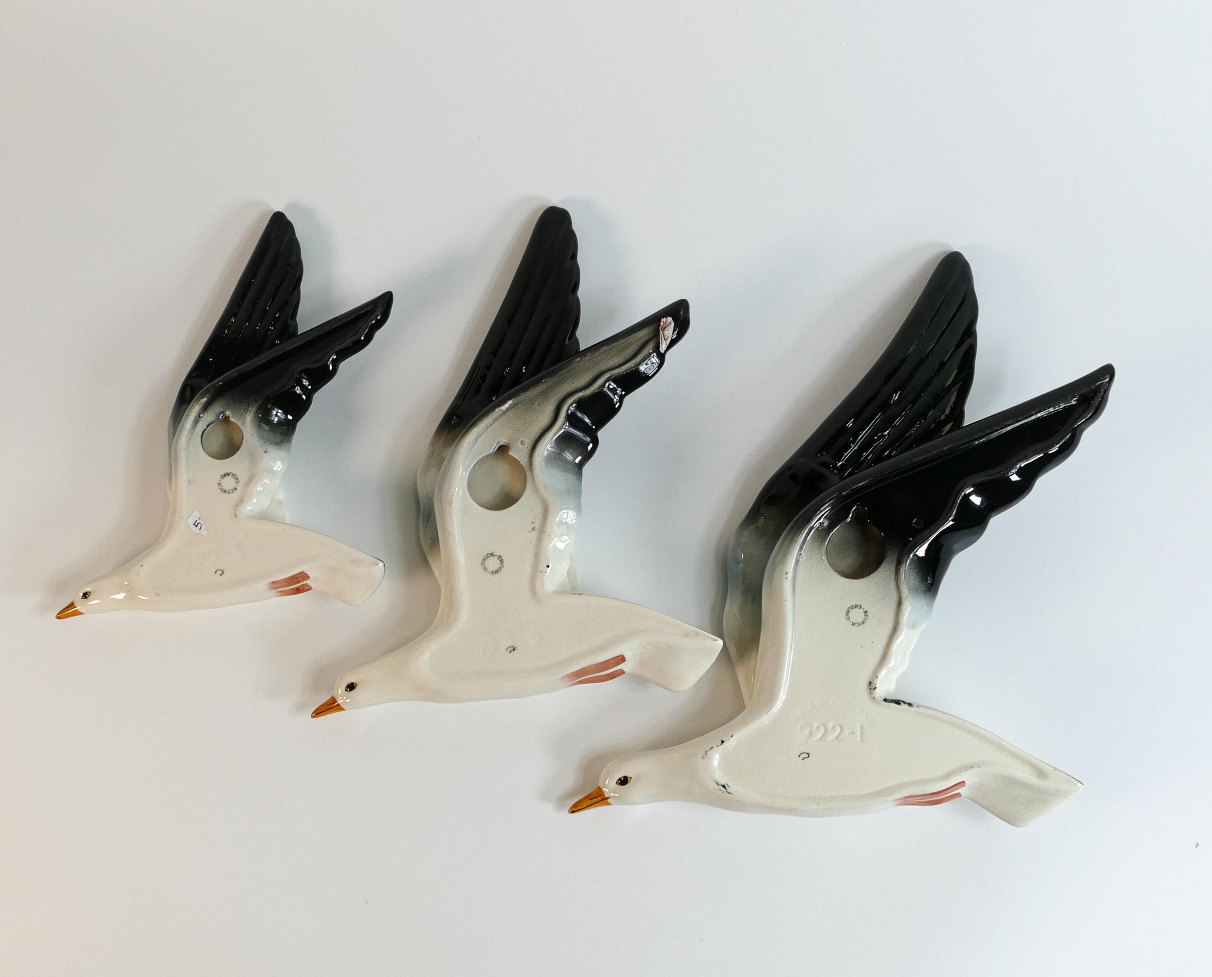 Beswick set of seagull wall plaques - seagulls 922-1, 2 & 3. (3)