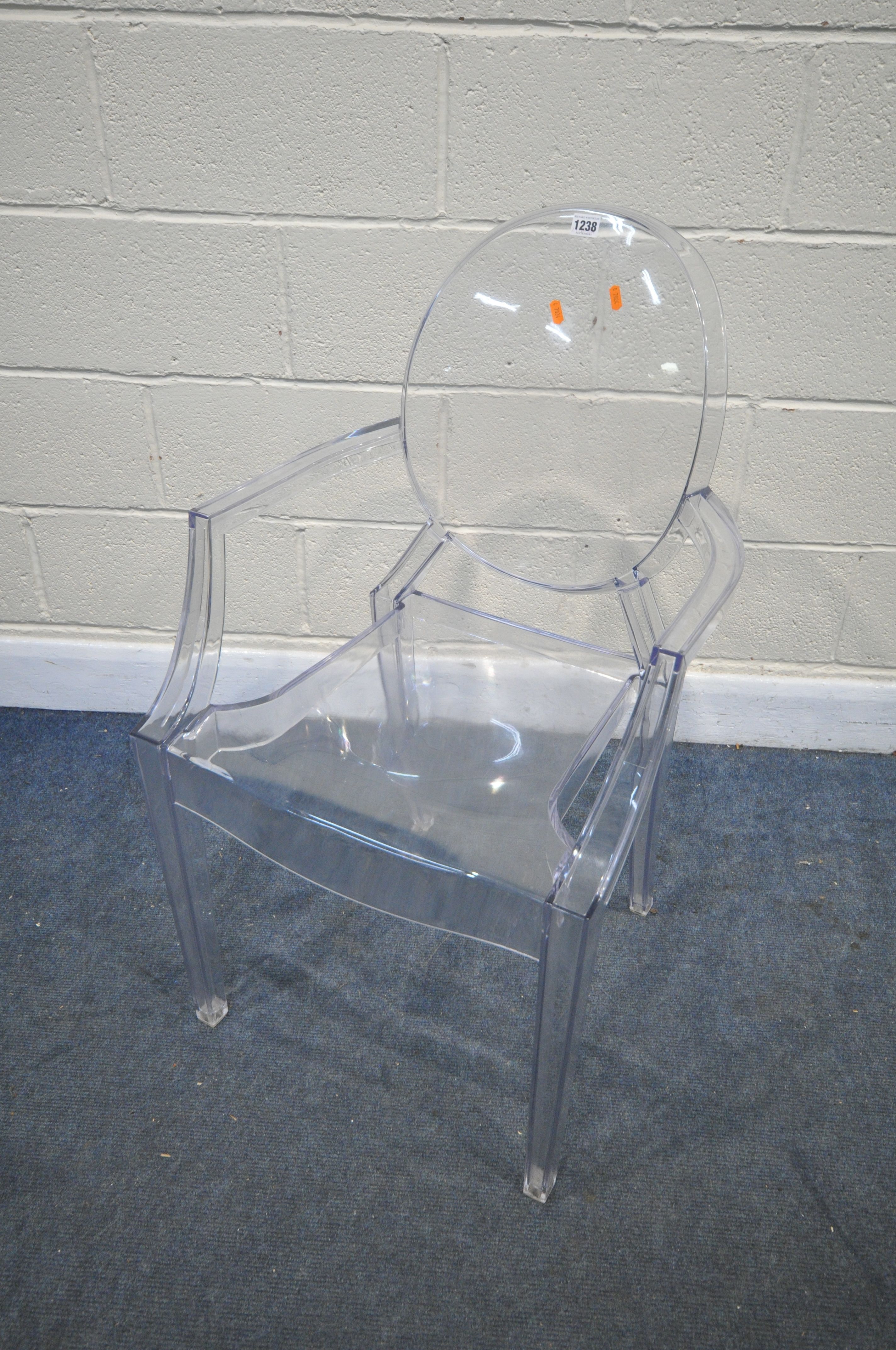 A MID CENTURY PERSPEX GHOST STYLE CHAIR
