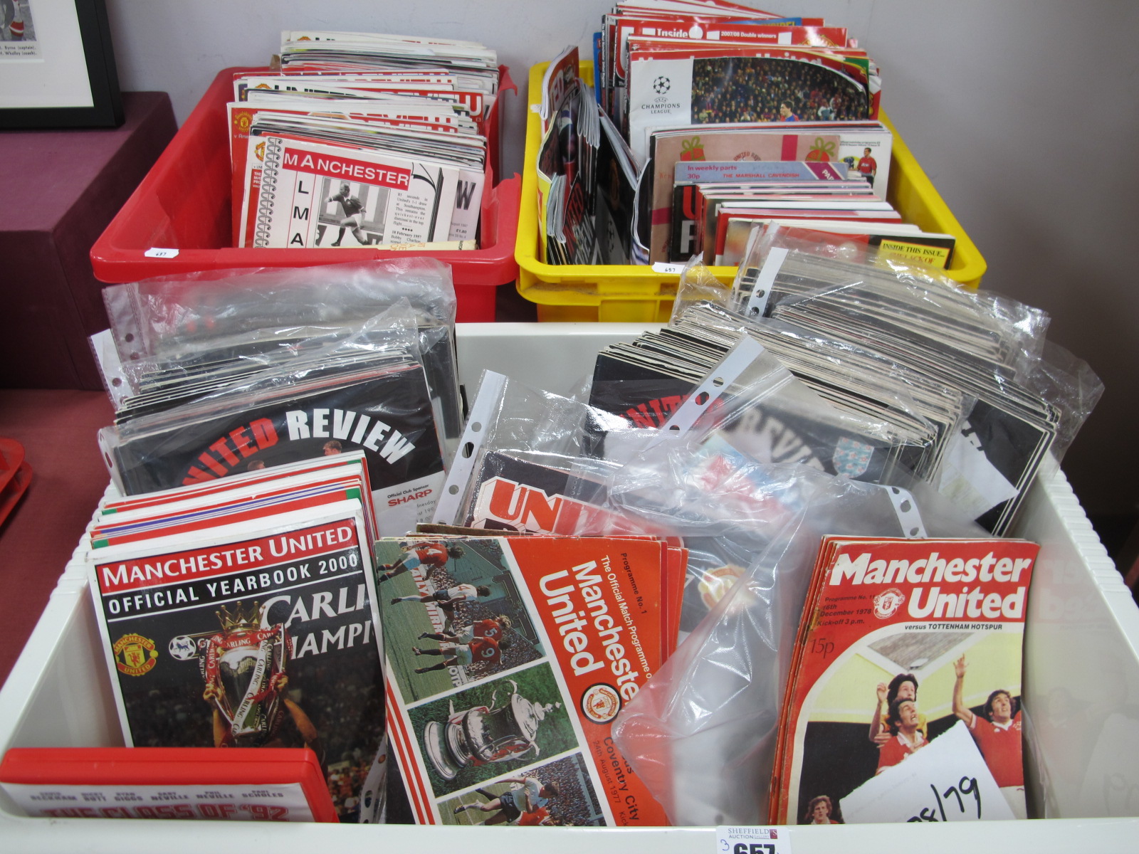 Manchester United Programmes 1970's - Date, United magazines, yearbooks ...