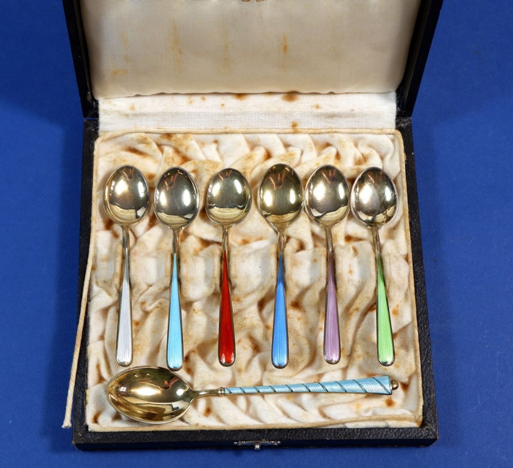 A harlequin set of six Norwegian silver coffee spoons with enamel ...