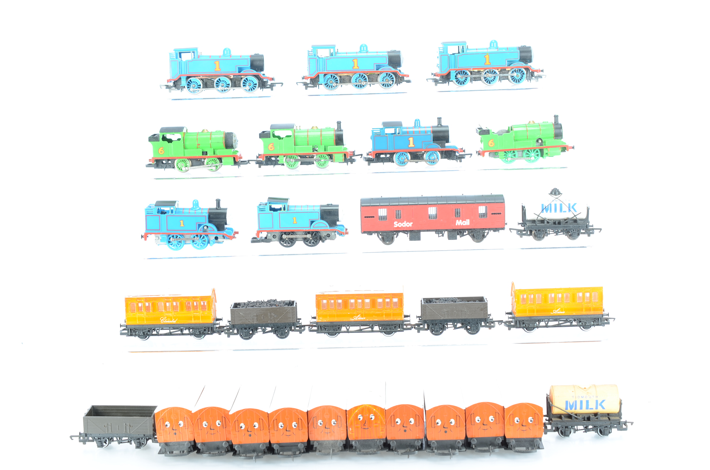 Hornby 00 Gauge unboxed Thomas The Tank Engine Series Locomotives ...