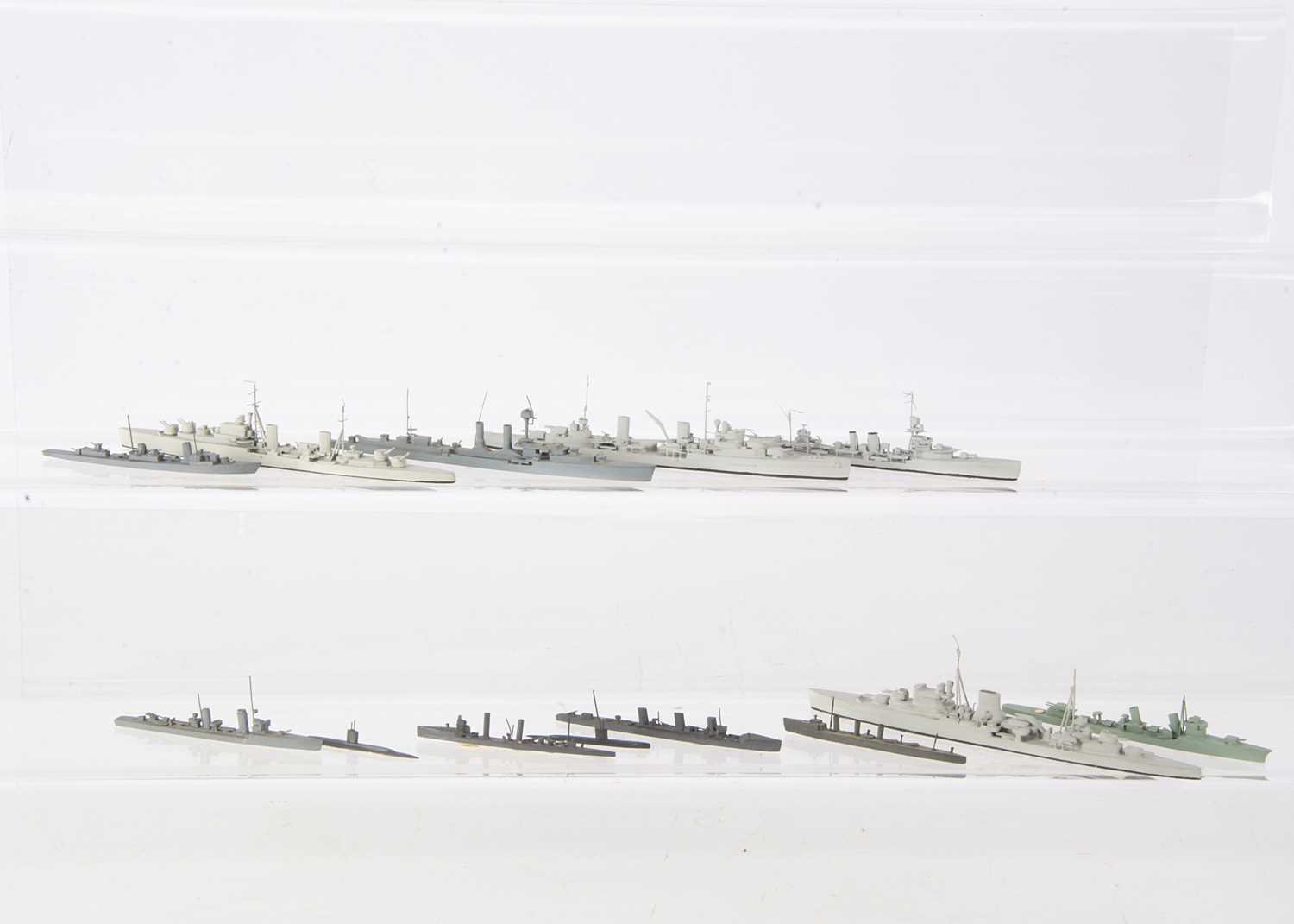 1:1200 Waterline Ship Model Warships, Stewart-Reidpath Ltd World War ...