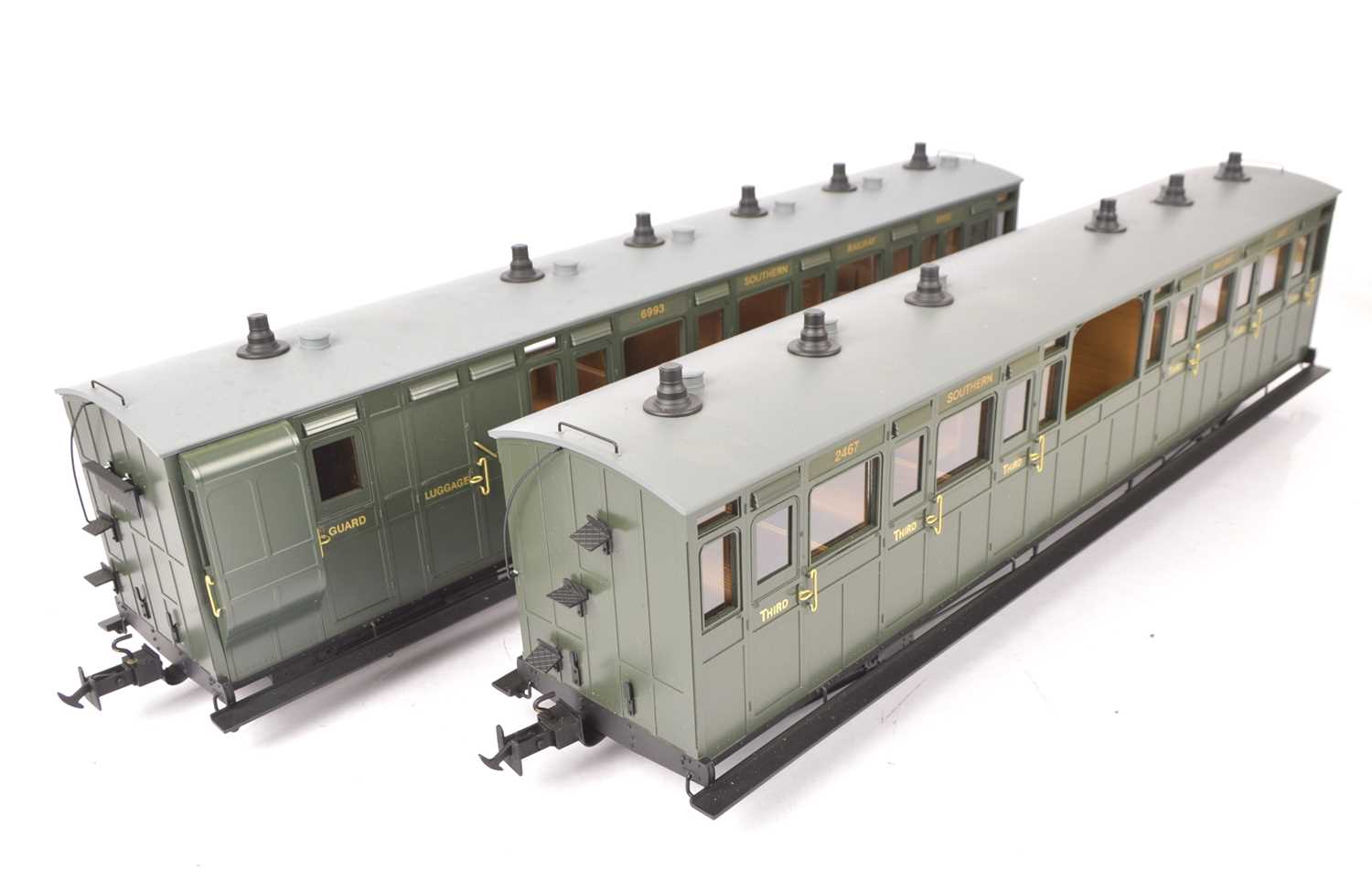 Pair of Accucraft 16mm Gauge 1 SR green Lynton and Barnstable Coaches ...