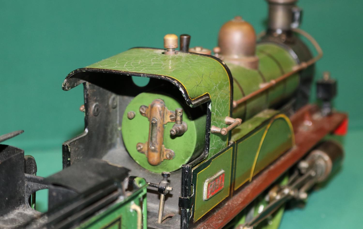 A rare Bing gauge 3 spirit fired GNR 4-4-0 tender locomotive. C.1902 ...