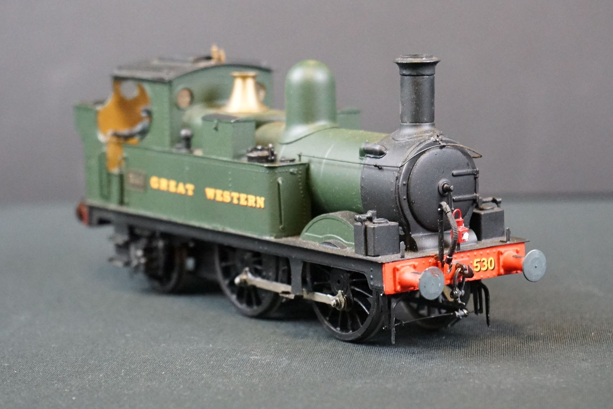 Three kit built cast metal O gauge GWR 0-6-0 locomotives to include ...
