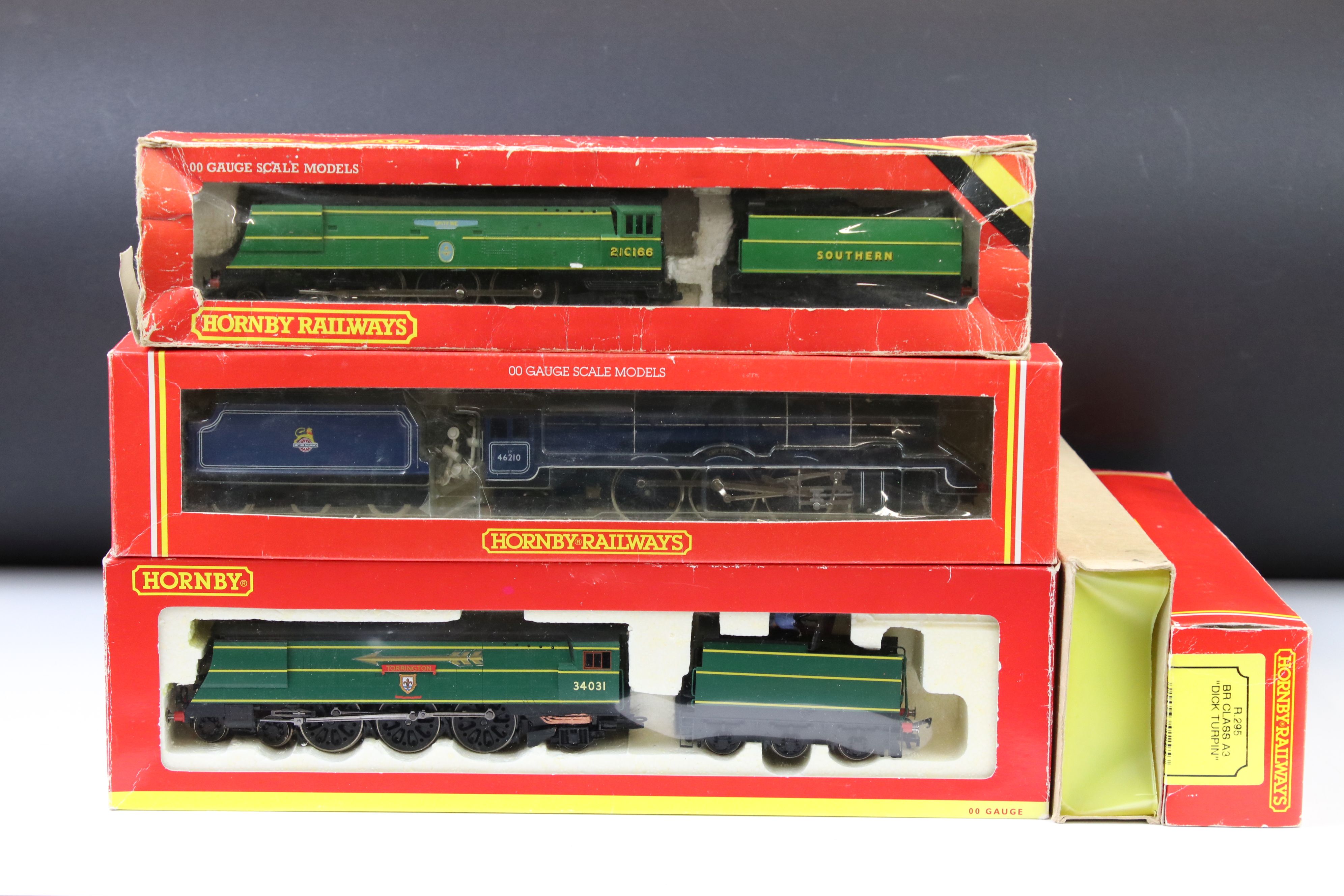Five boxed Hornby OO gauge locomotives to include R295 BR Class A3 Dick ...