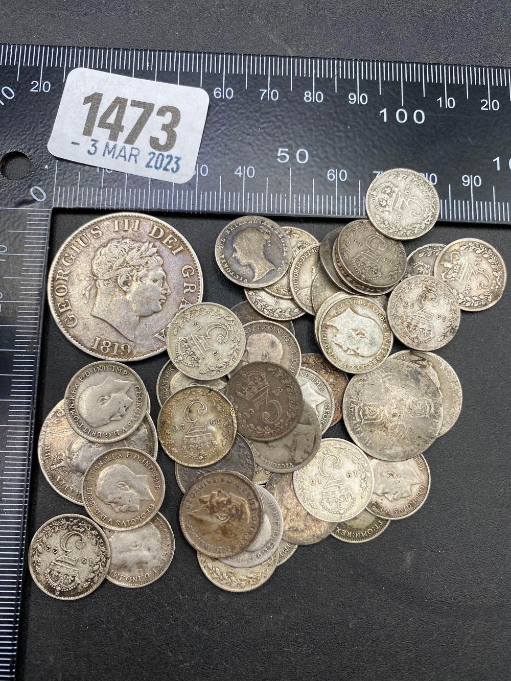 Quantity pre 1920 UK silver coins 83 g.