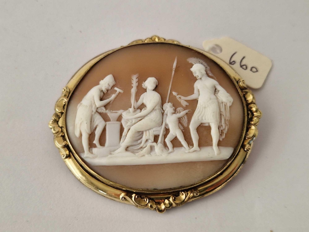 Antique Victorian shell cameo brooch depicting a classical scene of ...